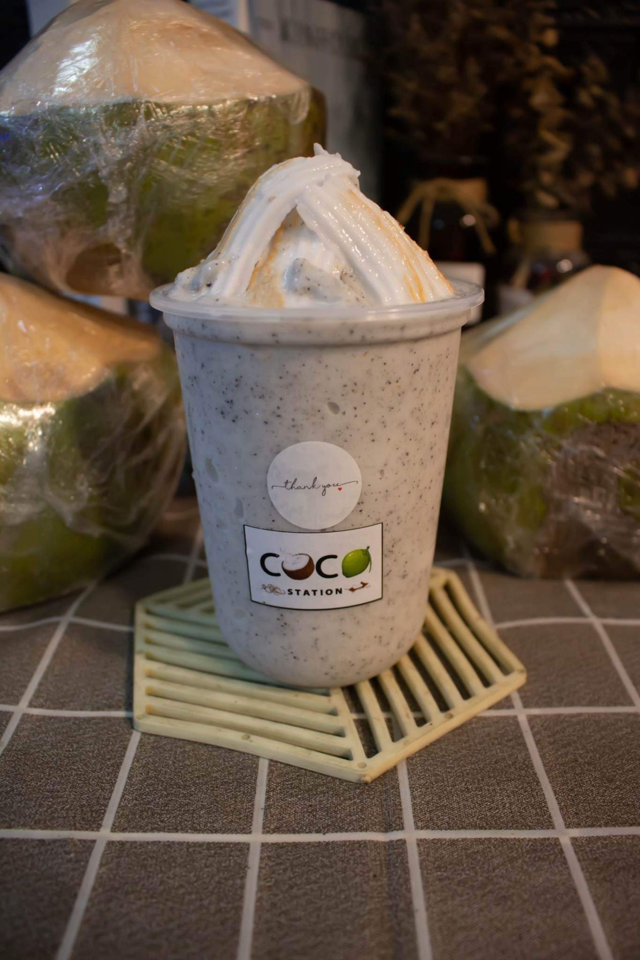 ร้าน Coco Station หอมละมุนมะพร้าวปั่น By มิลค์เครป หน้าป้าย | รีวิว ...
