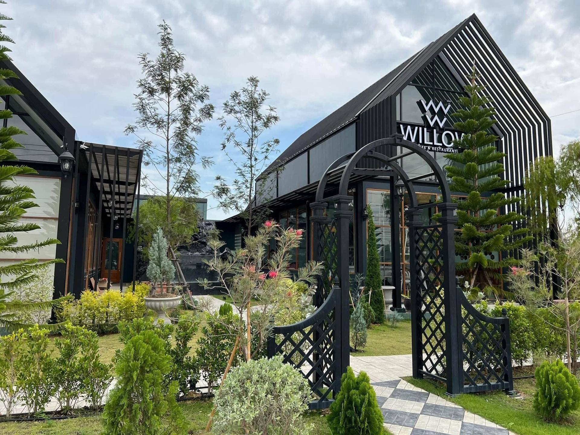 ร้าน Willow Cafe And Restaurant @หัวโพ | รีวิวร้านอาหาร - Wongnai