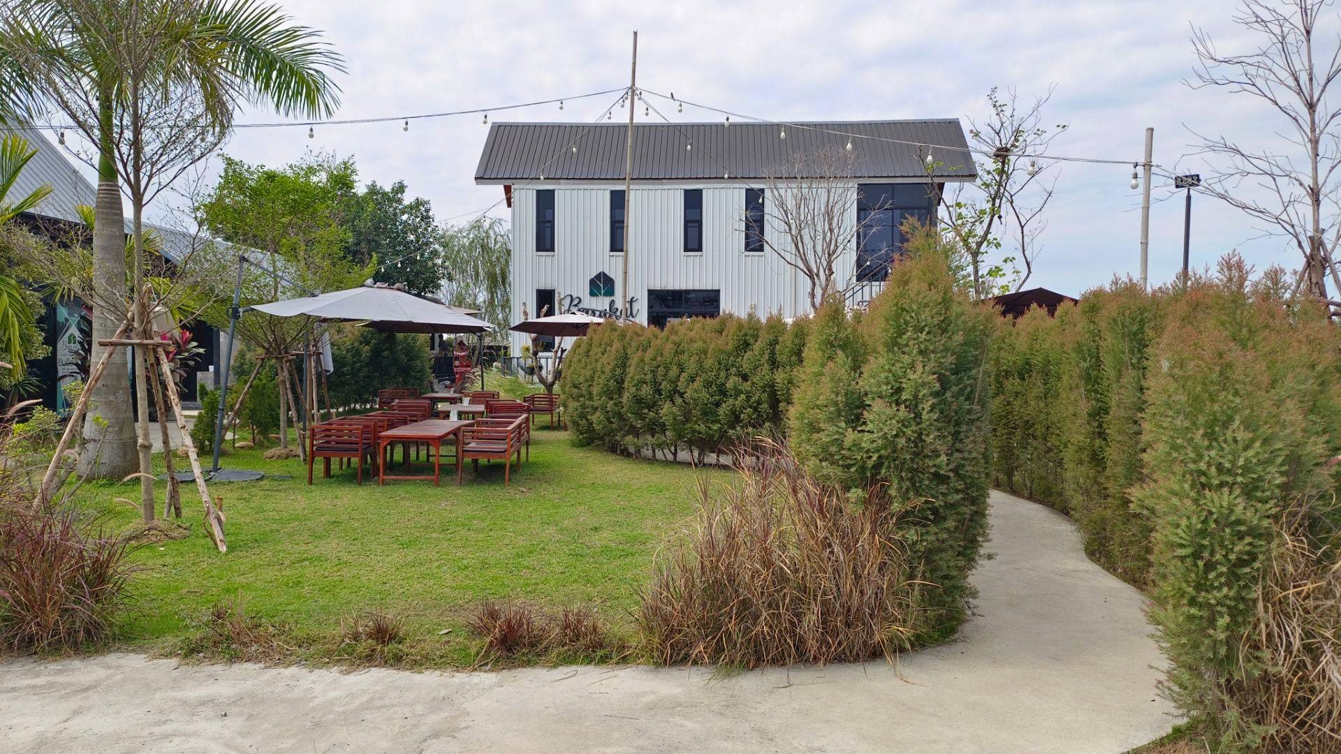 รีวิว Barakat Lunlaland Cafe & Farm บารอกัต ลั้นลาแลนด์ - - Farm ...