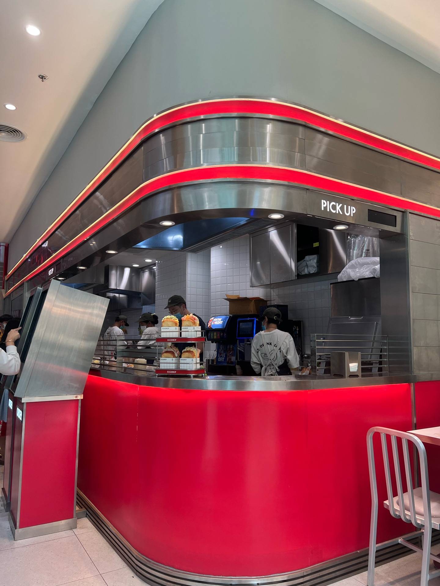 รูป Eggdrop Thailand Flagship Store Centerpoint Siam Square - Wongnai