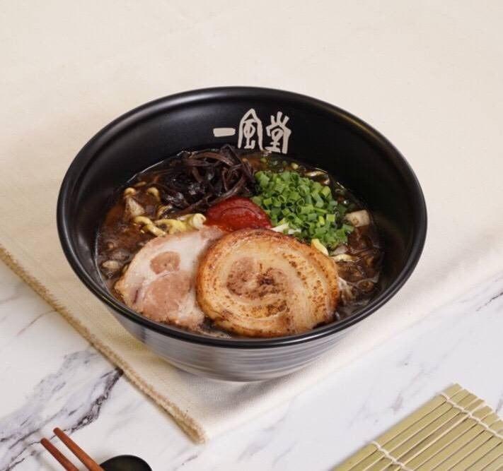 คุโร • Kuro Ramen ร้าน Ramen Ippudo Terminal21