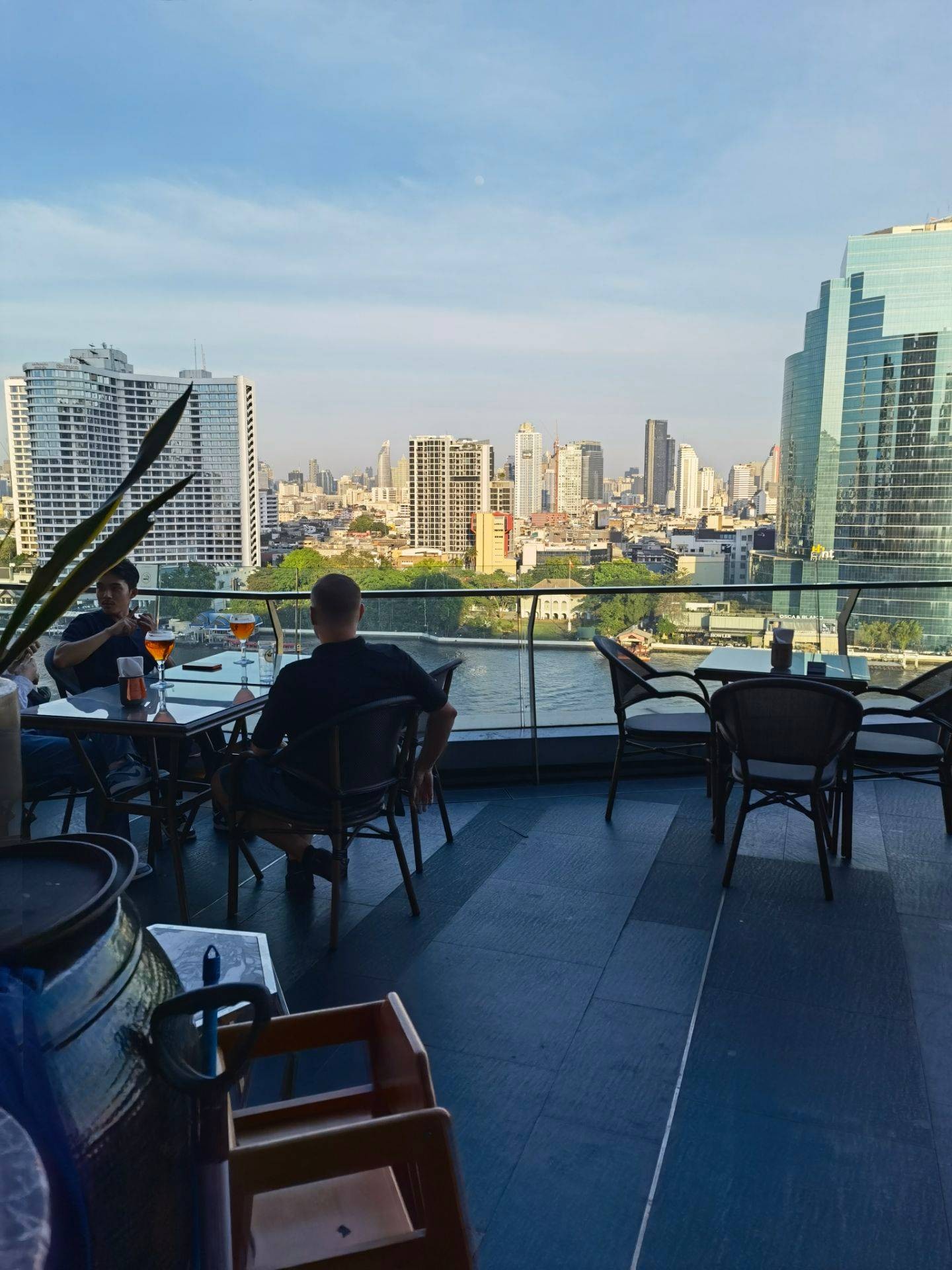 รูป HOBS ICONSIAM