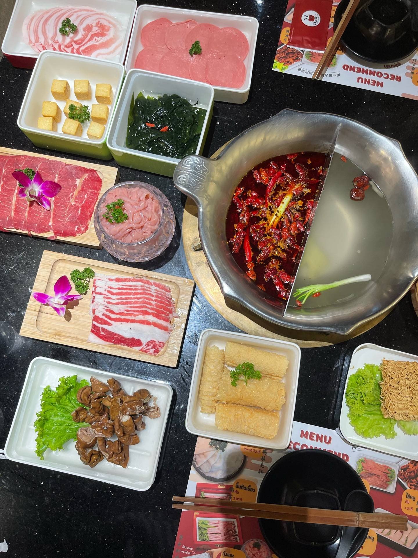 รีวิว Panda Hotpot เซ็นทรัลเวิล์ด - เพิ่งเคยมากินครั้งแรก หม่าล่ารสชาติ ...