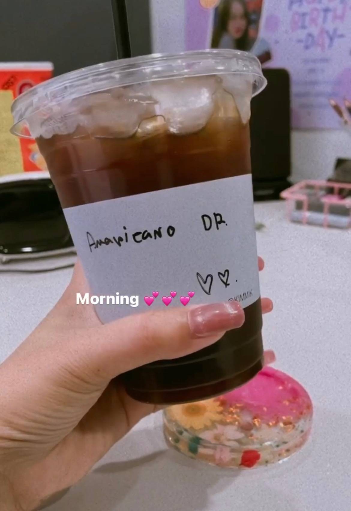 รีวิว KIMMIK Coffee & Bakery อาคารไทยรงค์ทาวเวอร์ - KIMMIK ไม่เคยทำให้ ...