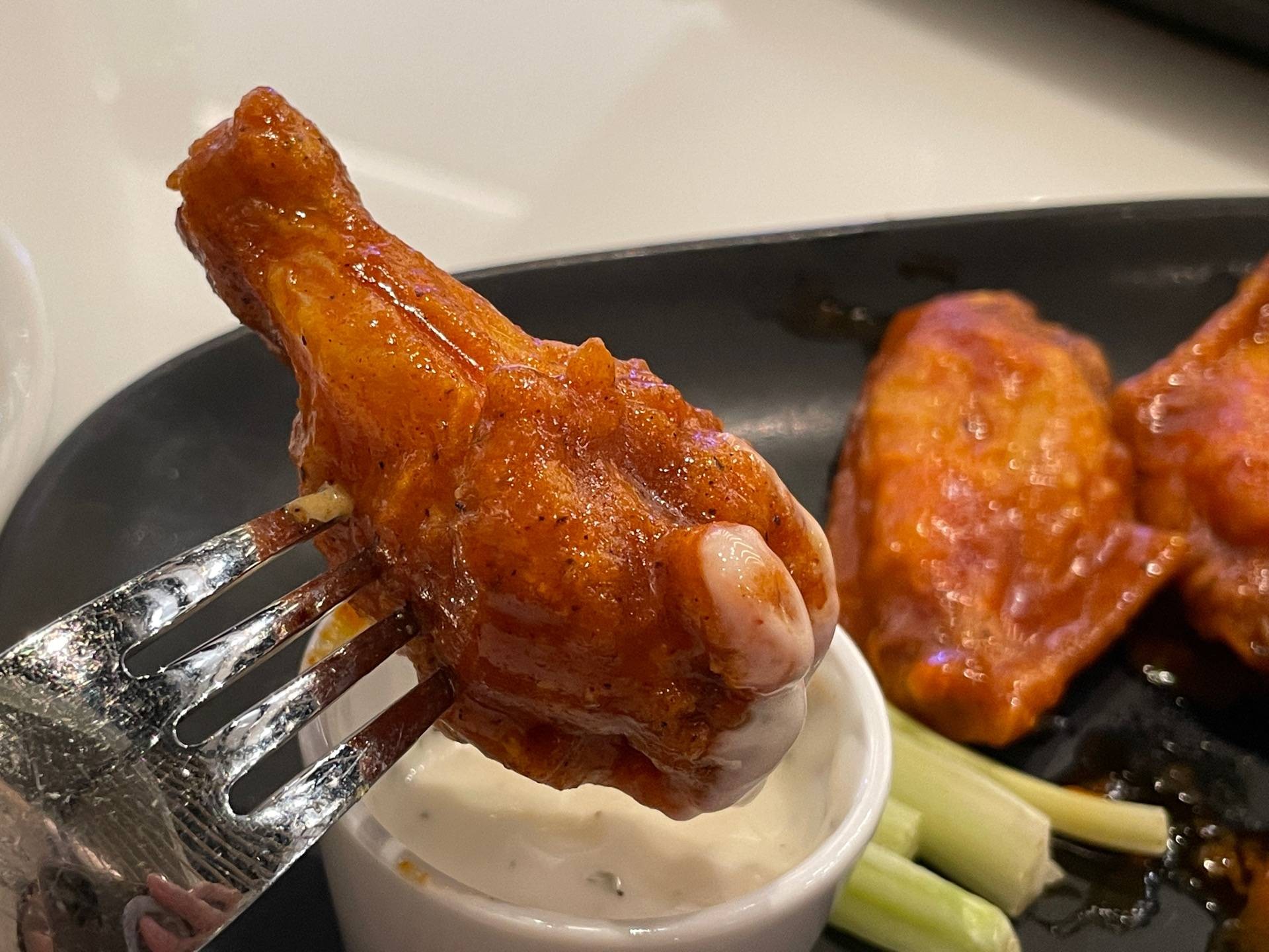 American Buffalo Wings • American Buffalo Wings ร้าน Red Lobster ศูนย์การประชุมแห่งชาติสิริกิติ์
