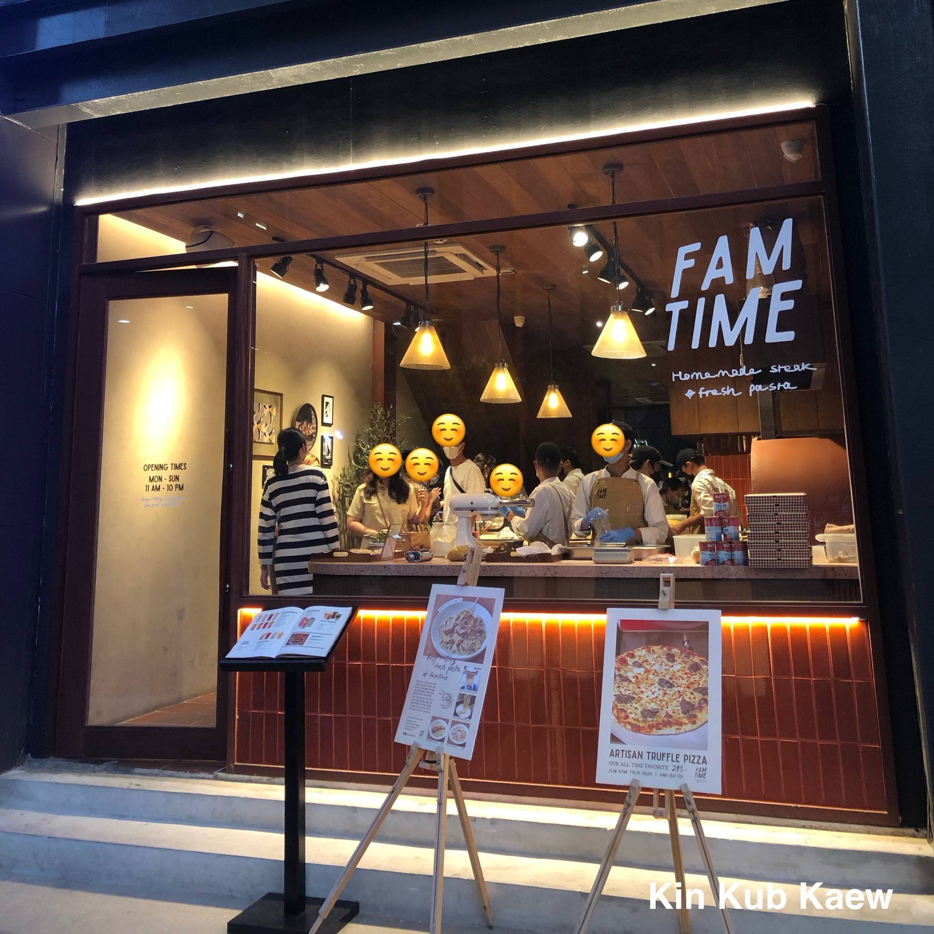 รีวิว Fam Time สยาม - ร้านพาสต้าเส้นสด ราคามิตรภาพ - Wongnai