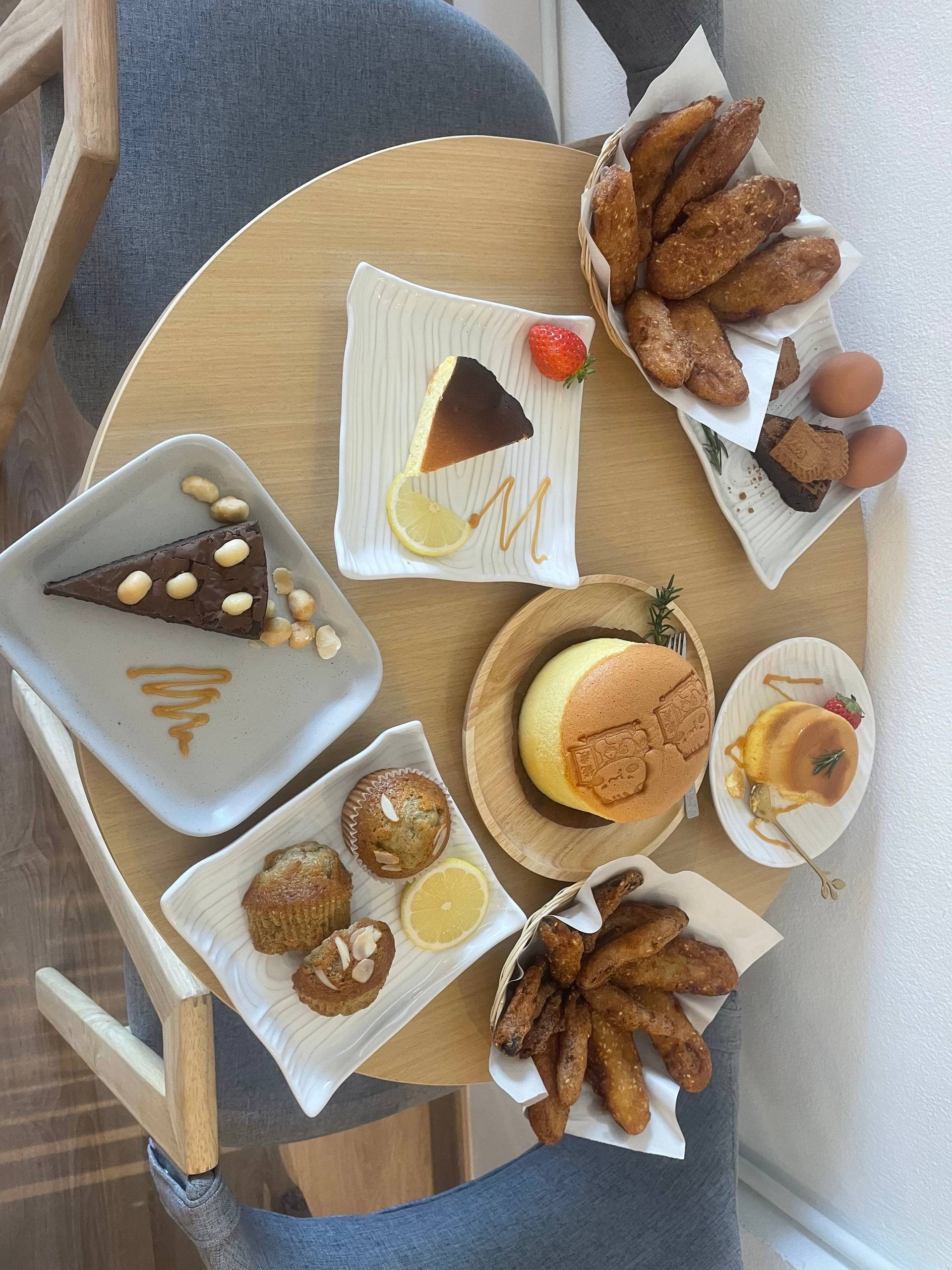 รีวิว Castella Cafe คาสเทลล่าคาเฟ่ - พอใจมาก