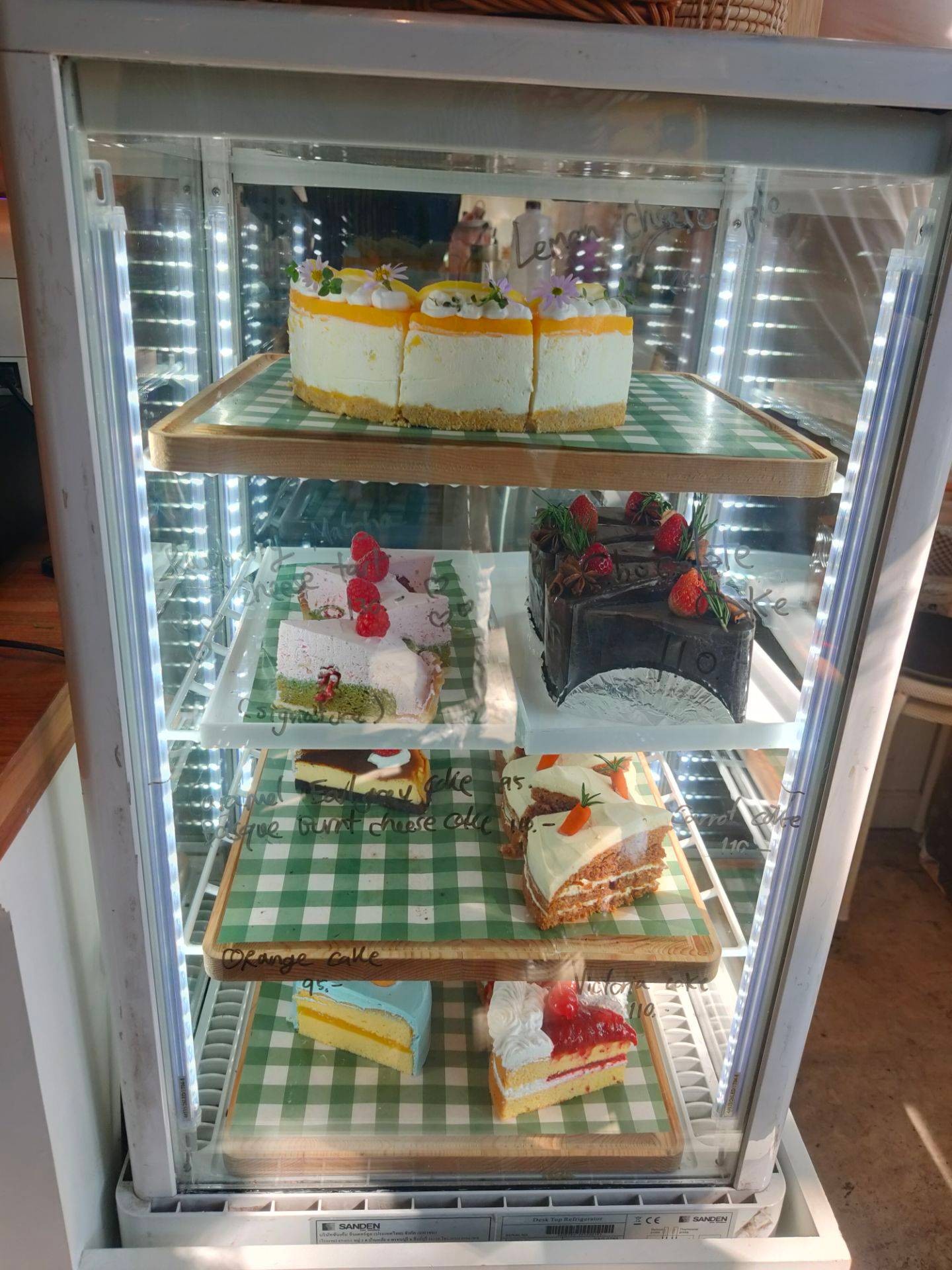 รีวิว ผลิ : phli cafe x khaosoi - ร้านคาเฟ่ ที่มีอาหารคาวด้วย - Wongnai