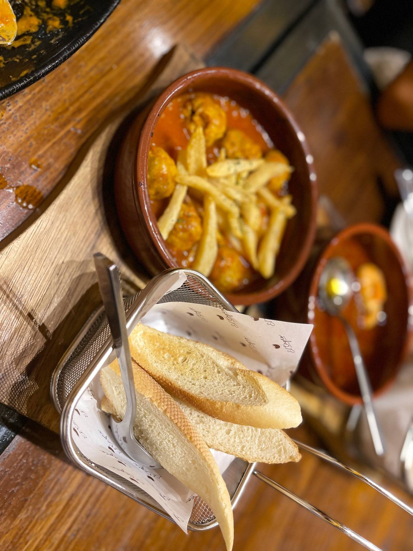 รูป El Tapeo - Spanish Eatery and Wine Bar ทองหล่อ