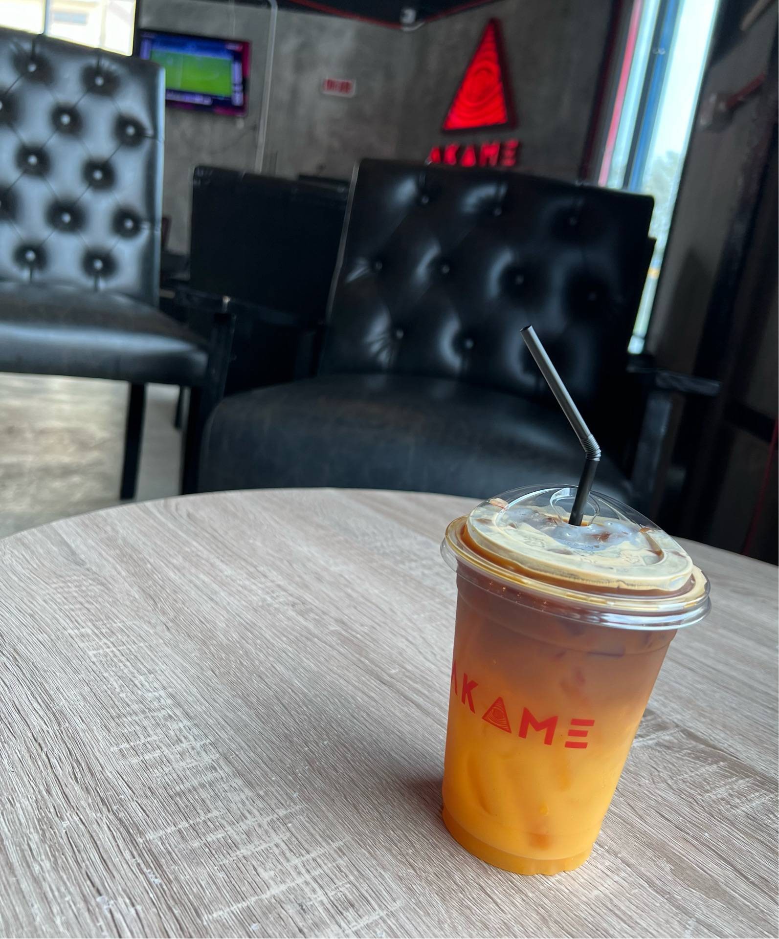 รีวิว AKAME Cafe &Bistro ฉะเชิงเทรา - คาเฟ่ กาแฟดี น่านั่ง