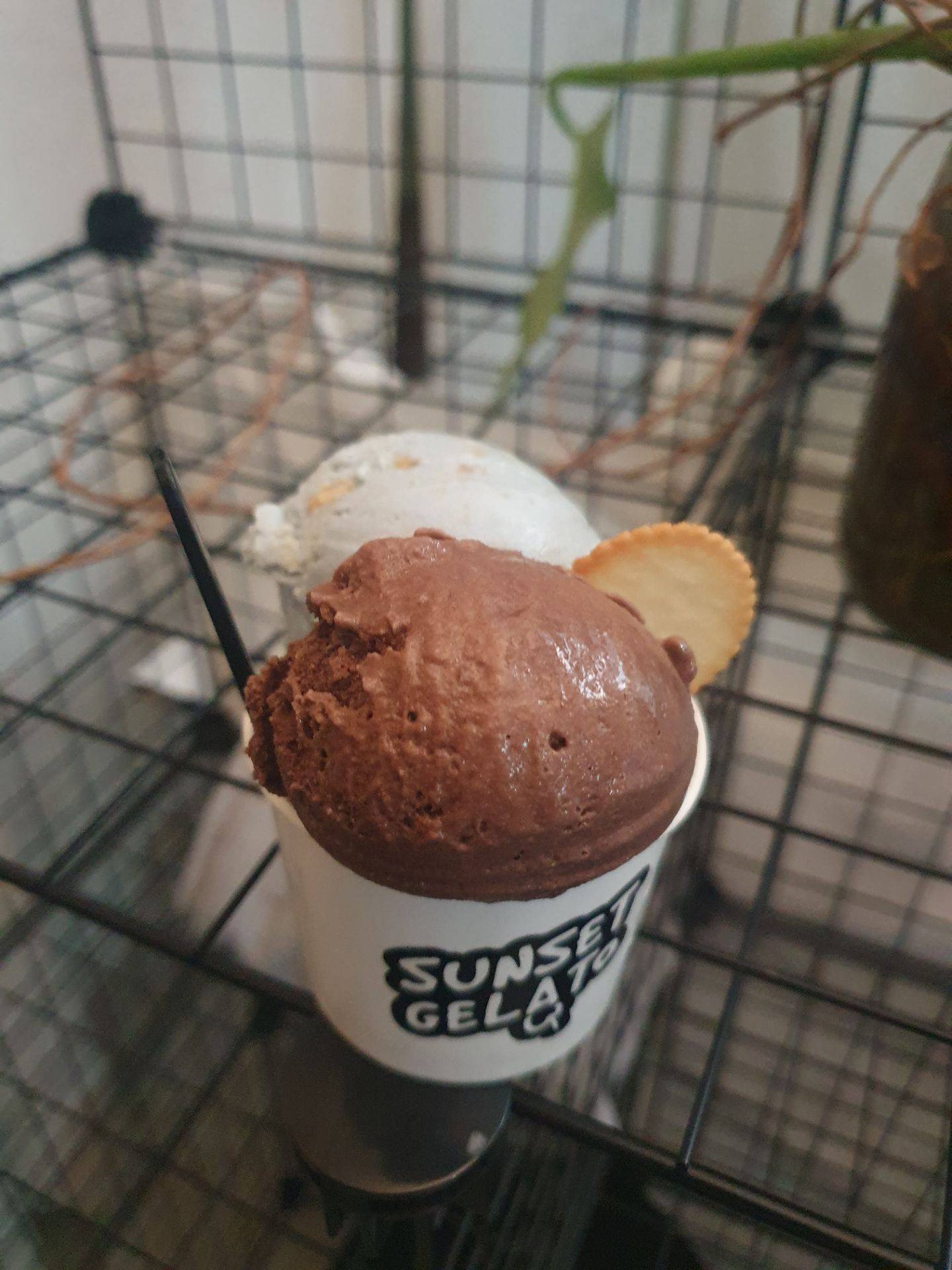 รีวิว Sunset Gelato กระโจม - Mini review ร้านไอศกรีมโฮมเมดแถวกังสดาล ...
