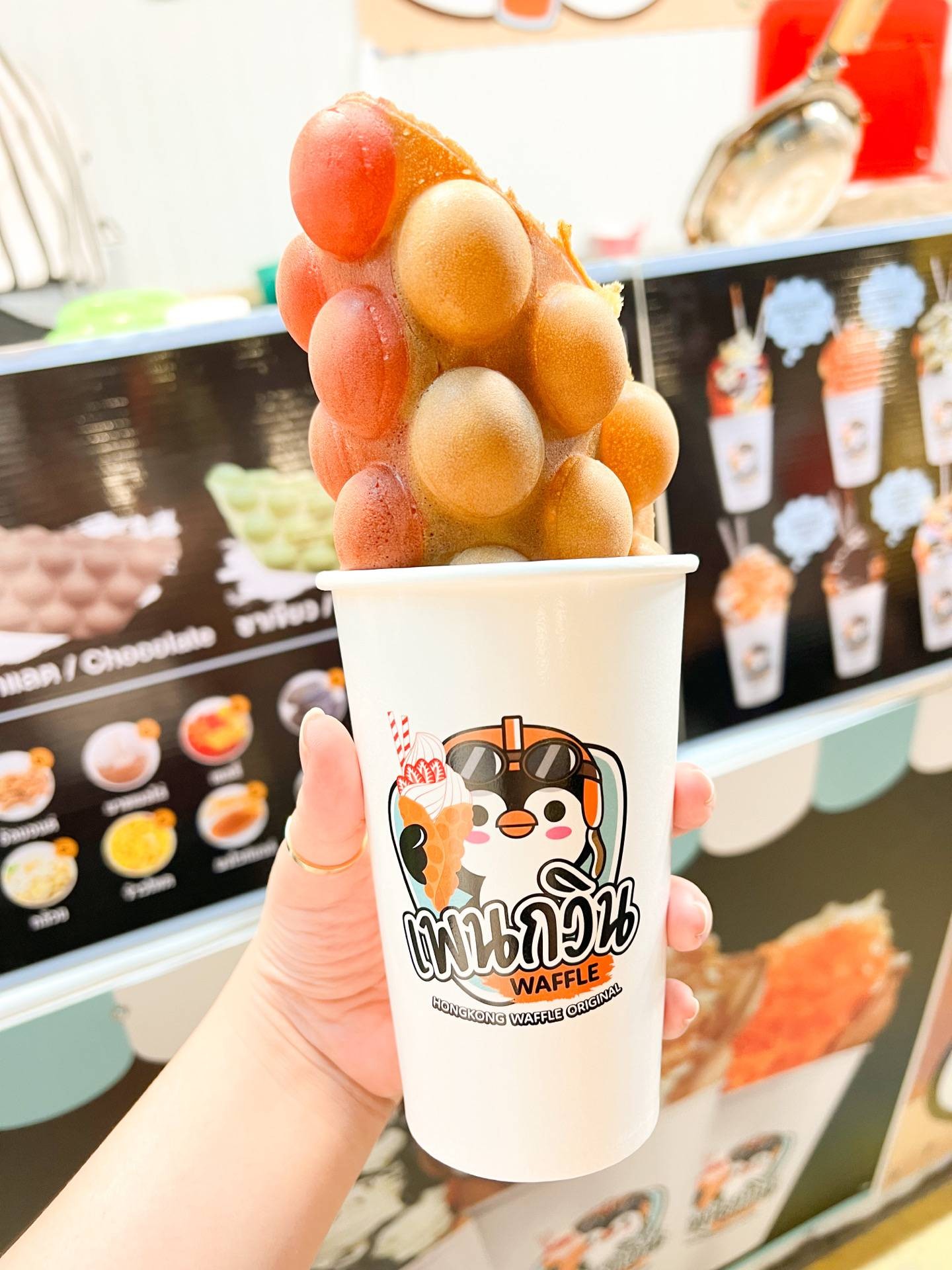 ร้าน เพนกวินวาฟเฟิล The One Ratchada | รีวิวร้านอาหาร