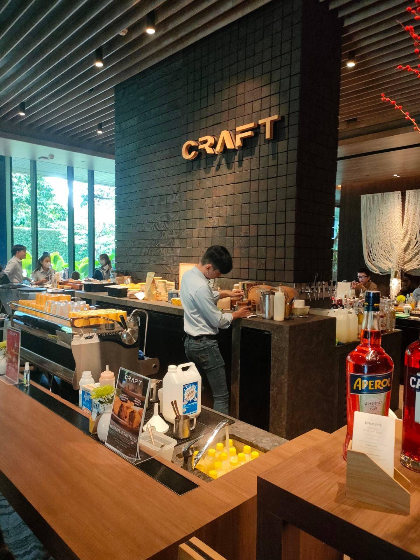 รีวิว CRAFT - Pet Friendly Cafe ตกใจเบาๆในความอลหม่านนี้🤣