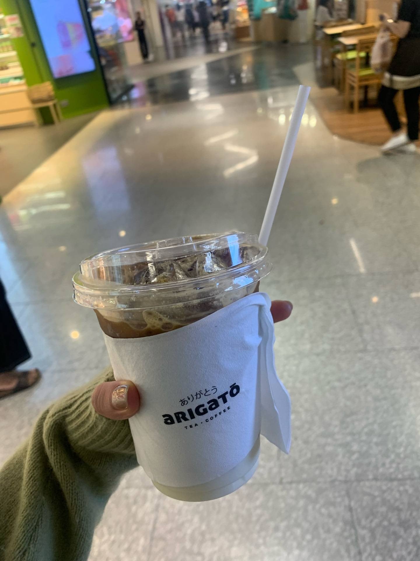 รีวิว Coffee Arigato เซ็นทรัลลาดพร้าว - เครื่องดื่มหวานเกินไป ต้องรอให้ ...
