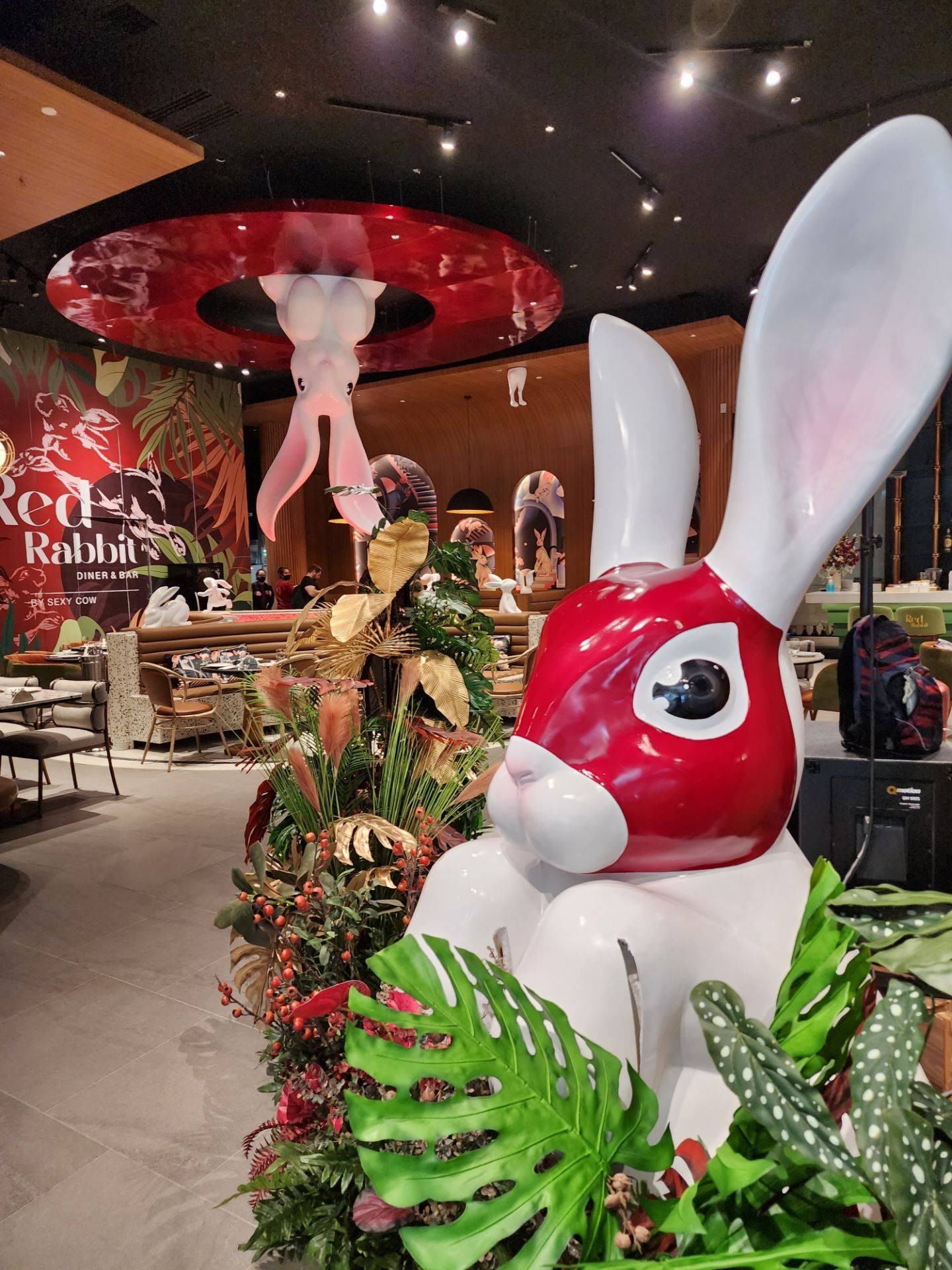 รูป Red Rabbit Diner & Bar Lotus's North Ratchapruek
