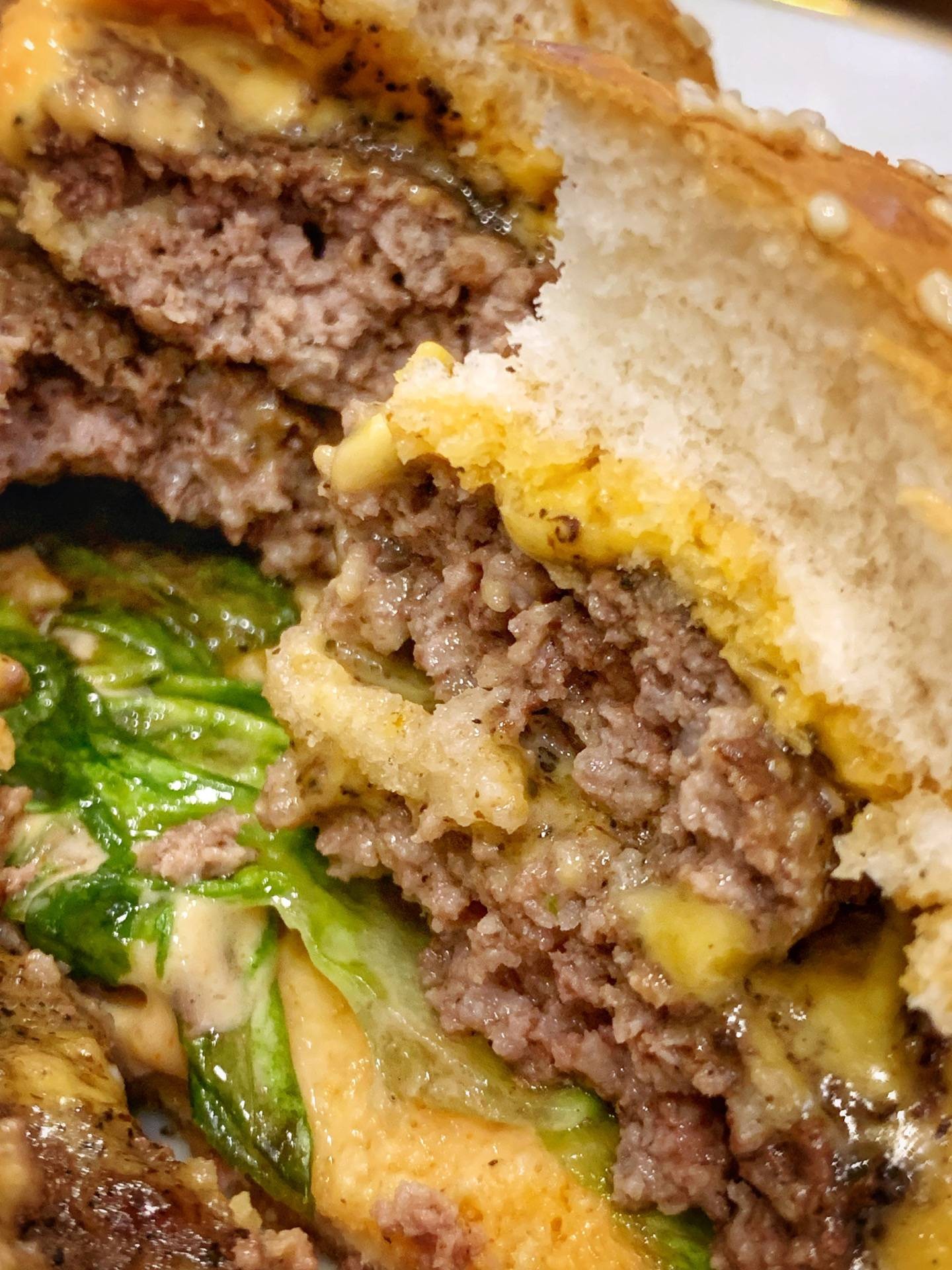 รูป Bear Grills Burger&steak