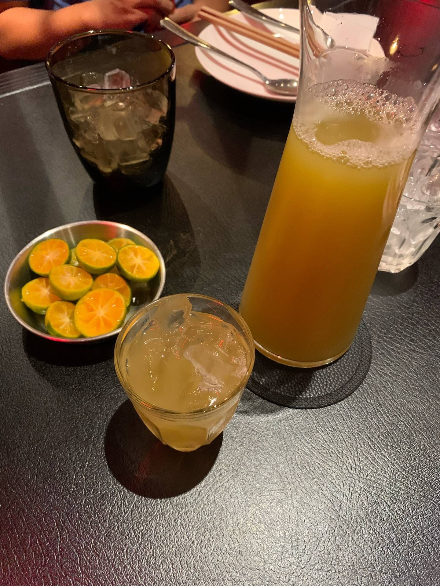 น้ำอ้อยส้มจี๊ด ร้าน Yuenan_bkk นางเลิ้ง