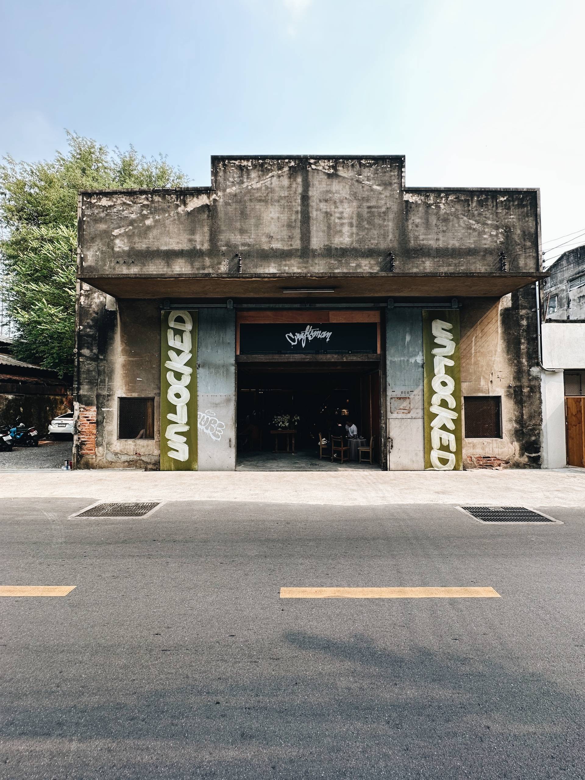 Craftsman Roastery & Brew Bar