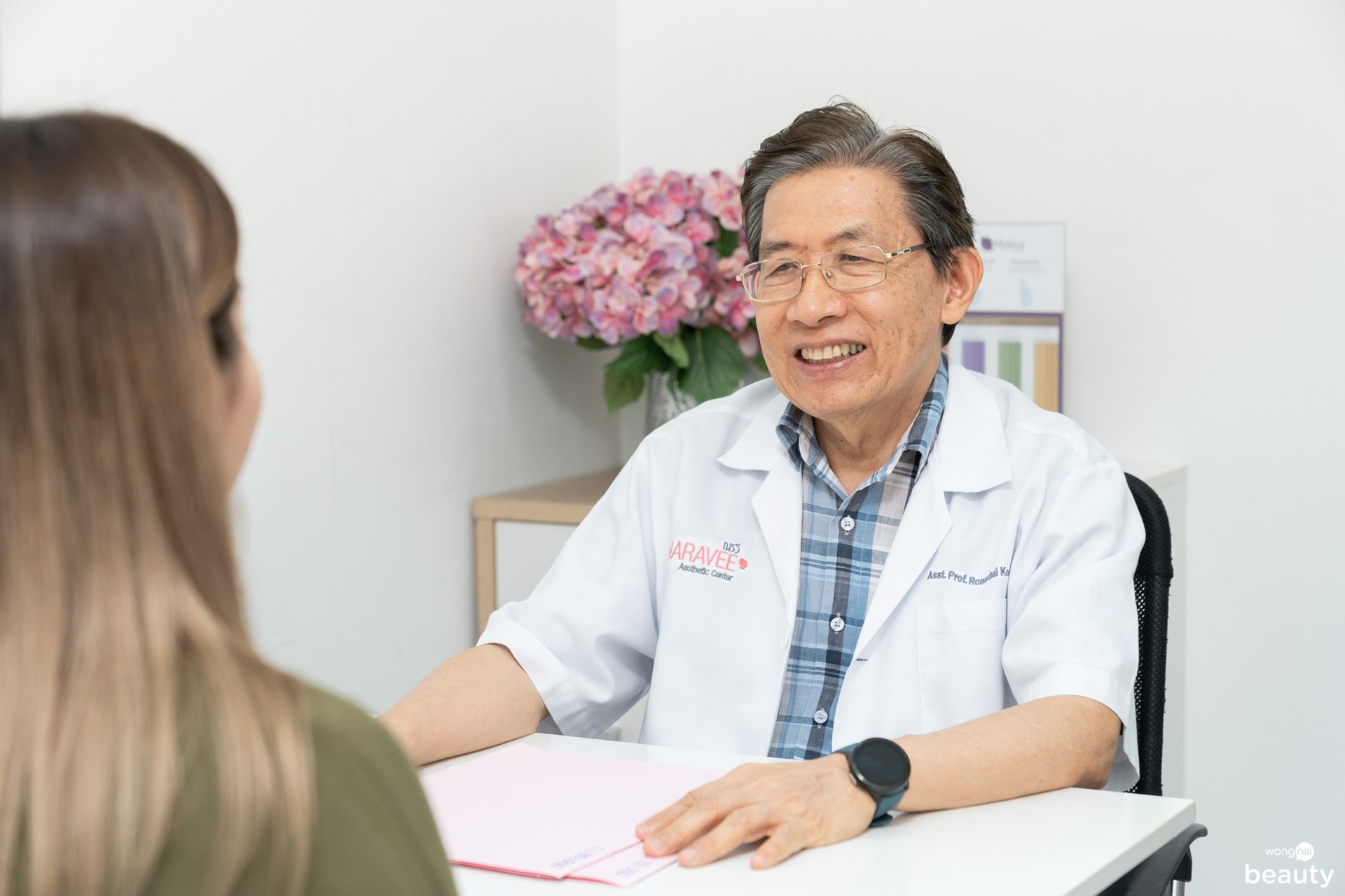 เปลี่ยนหน้าท้องให้เป็นร่อง 11 ด้วยเทคนิคดูดไขมันแบบ LipoSelection - Wongnai