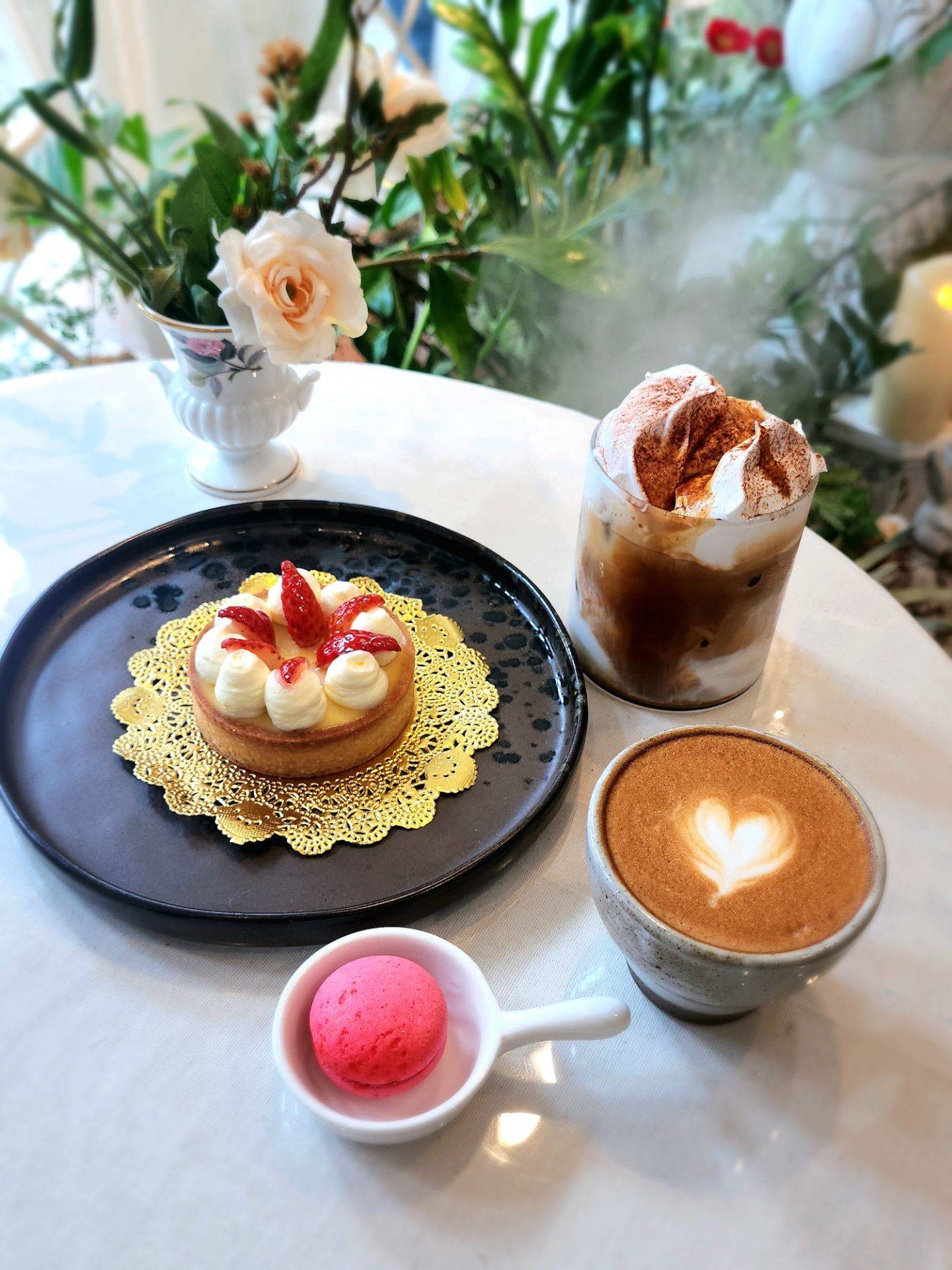 รีวิว AP Cafe Bkk - คาเฟ่ย่านเพลินจิต ร้านสวย เค้กอร่อยดี