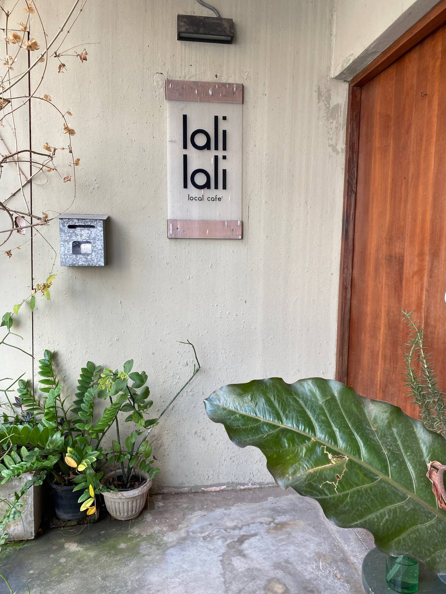 รีวิว Lali Lali local cafe - ร้านเล็กแถวนครนายก กาแฟ specialty ดีๆแถวนี้เลย