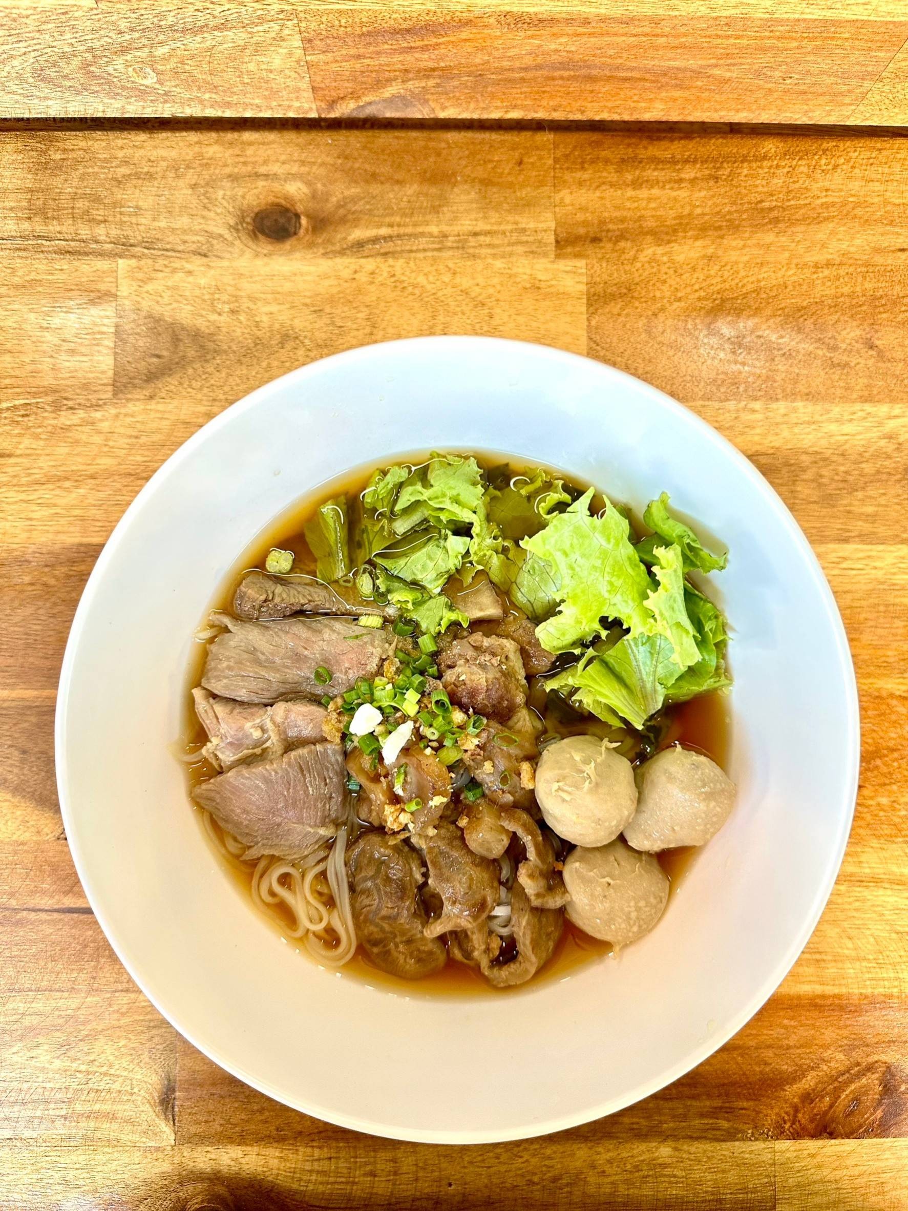 YHOK Noodle House สาย1 - สั่งอาหารเดลิเวอรี | Wongnai x LINE MAN