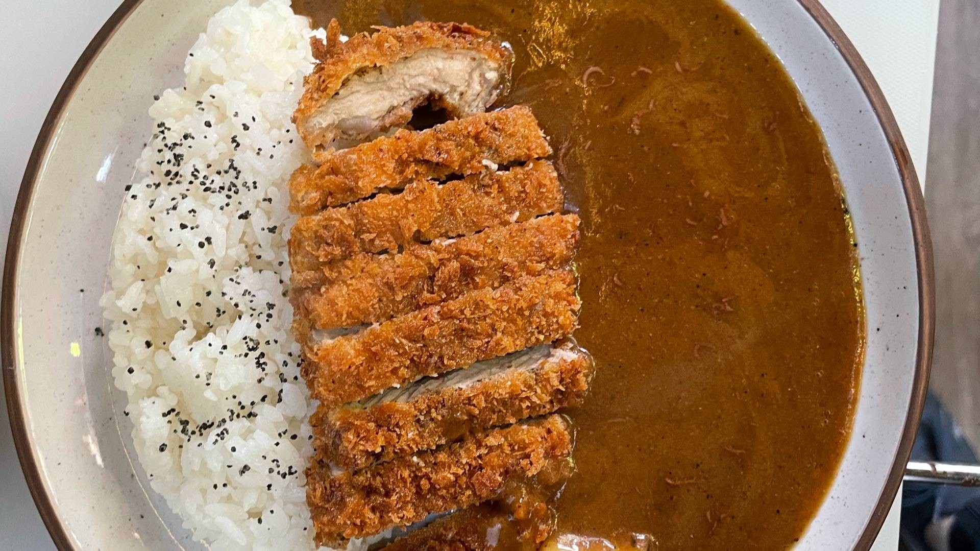 ร้าน Dirty Curry นิมมาน | รีวิวร้านอาหาร