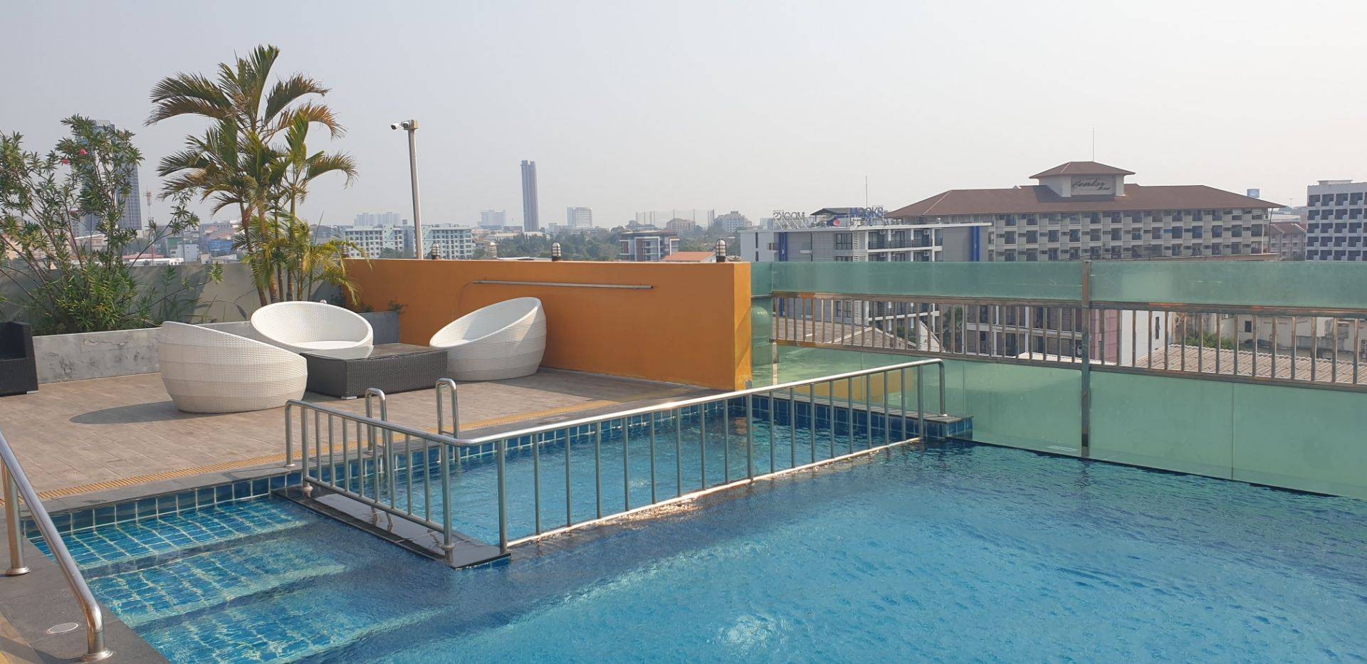 De Mandarin Nova Express Pattaya - รีวิวที่พัก