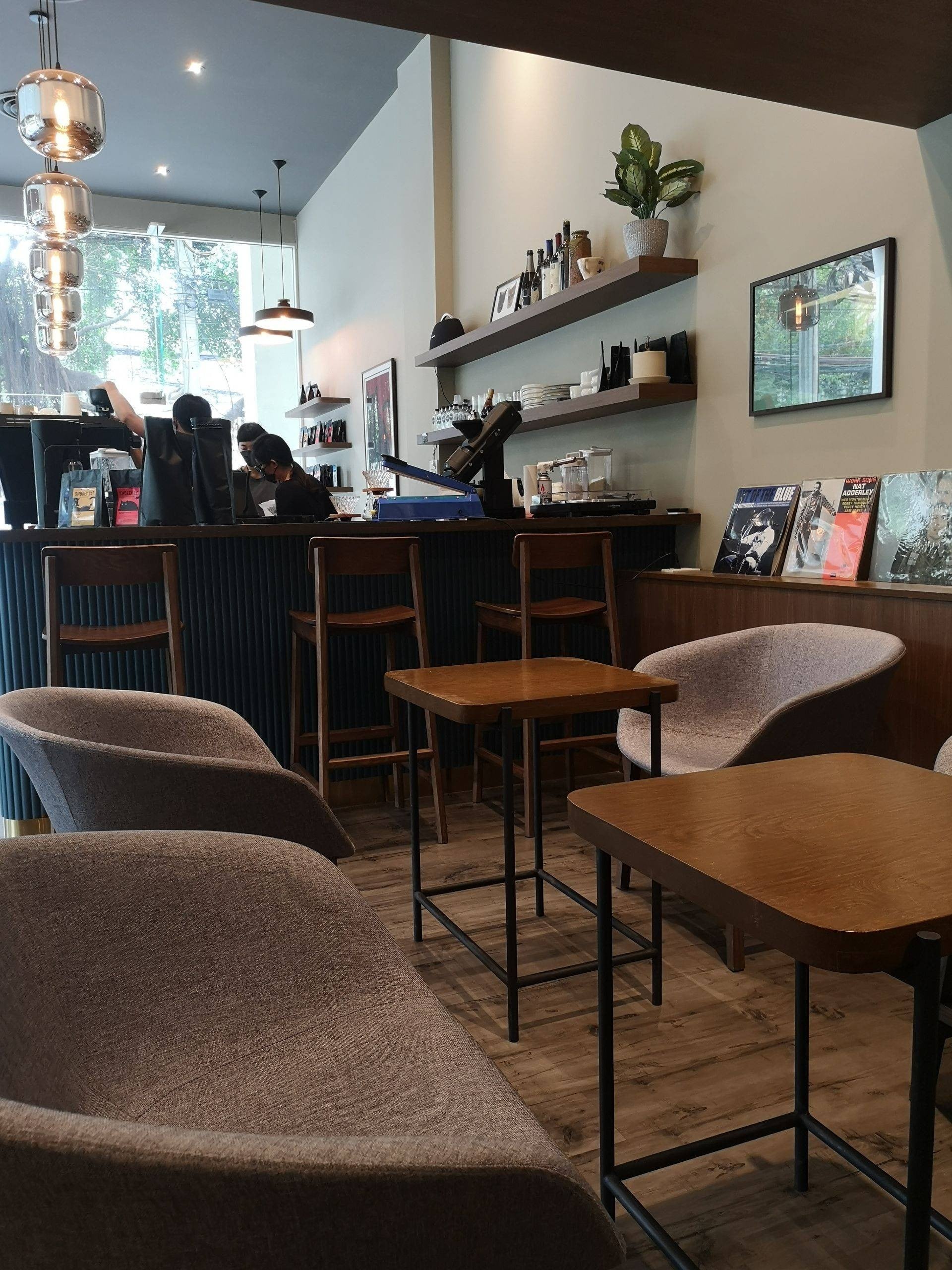 รูป Smokey Cat Coffee Roaster สวนพลู