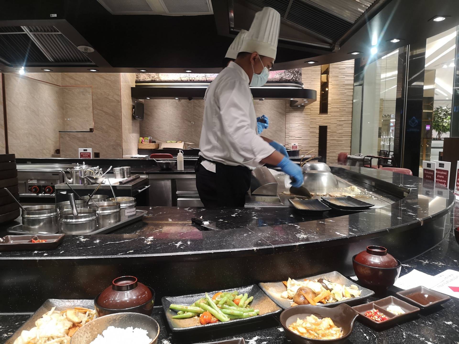 รีวิว Miyazaki Japanese Teppan Dining เดอะคริสตัล วีรันดา - Teppanyaki ...