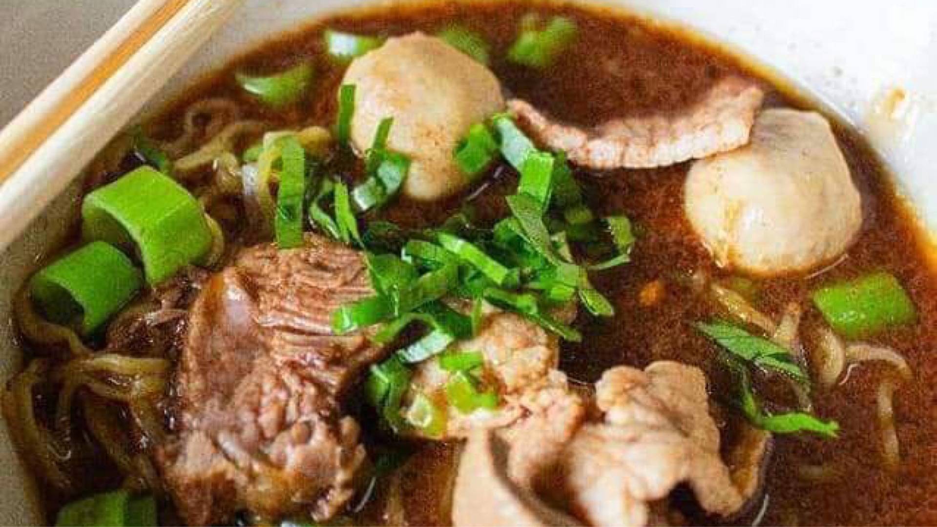 รีวิว Mu Moo มู มู่ บางศรีเมือง