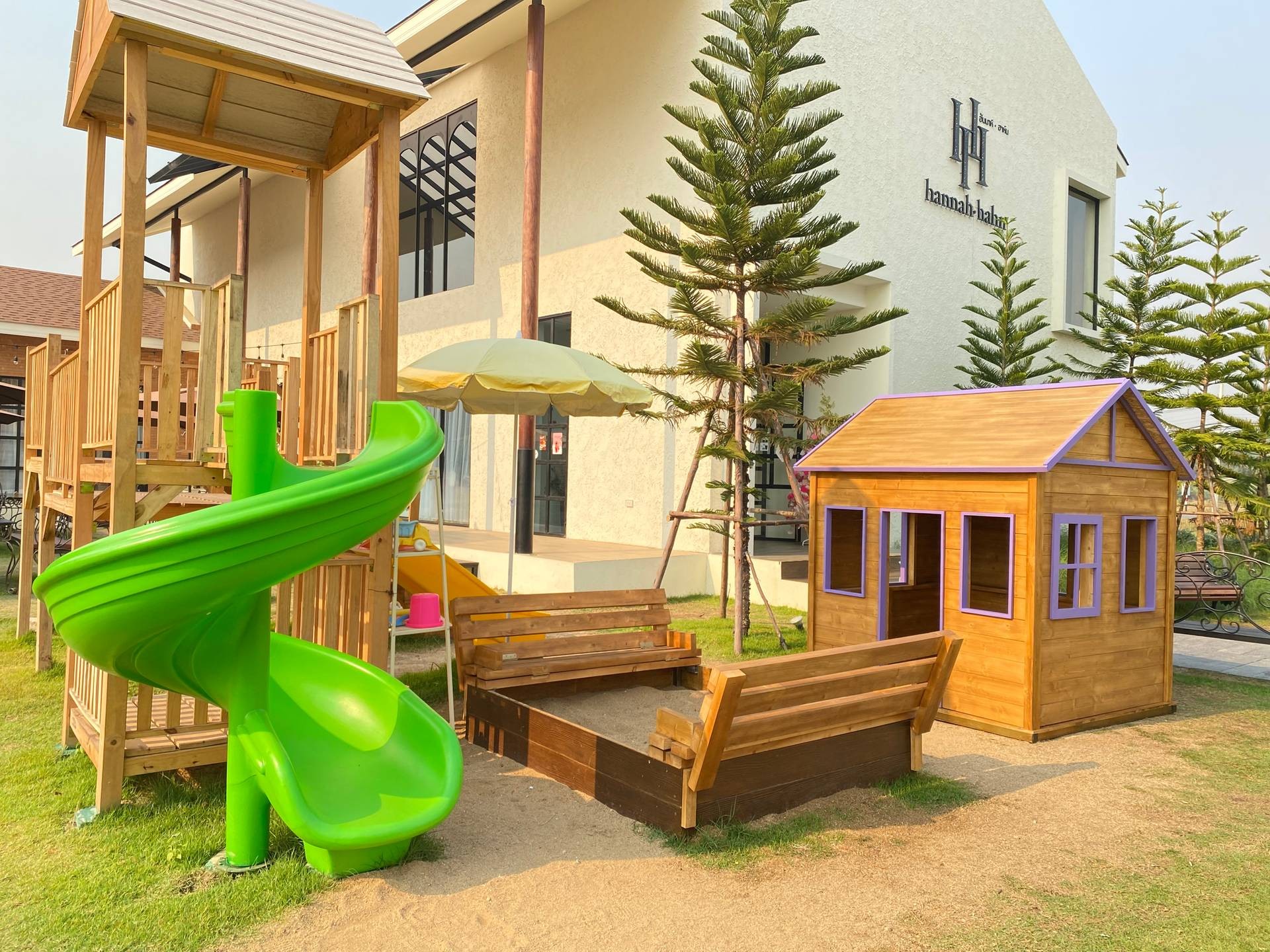 รีวิว Hannah • Hahn - Hannah.Hahn คาเฟ่สไตล์ยุโรป ถ่ายรูปสวยทุกมุม ...