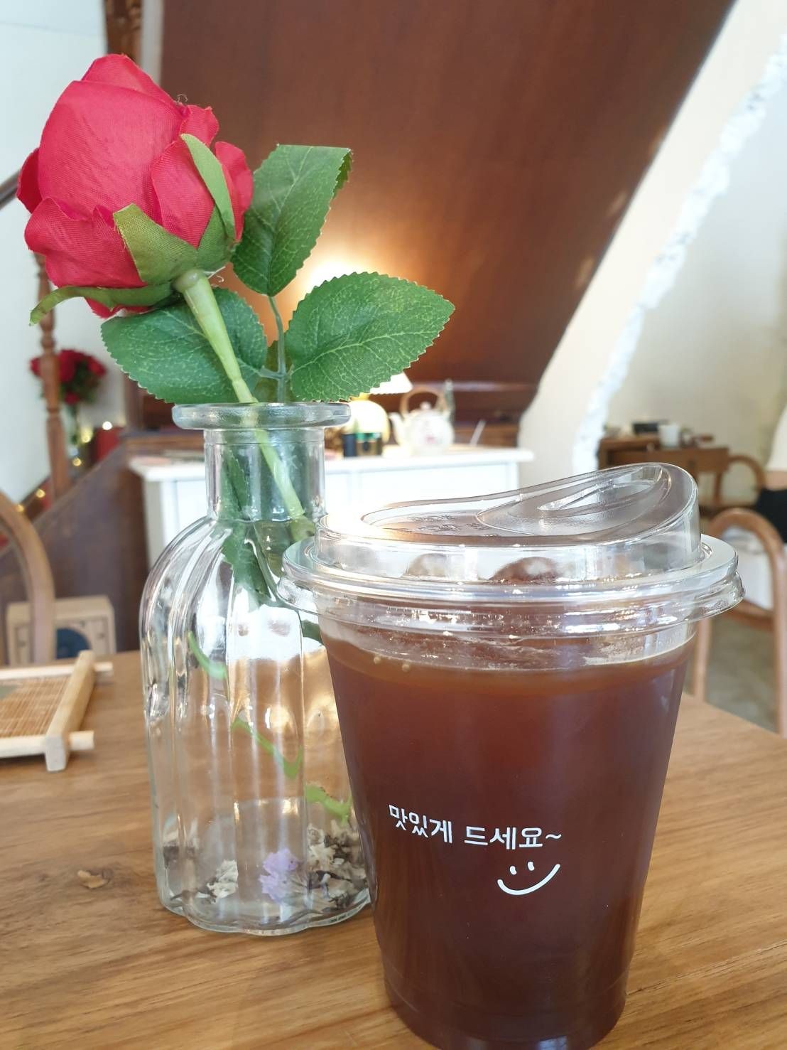 รีวิว ผลิ : phli cafe x khaosoi - คาเฟ่ร้านดังย่านสันทราย