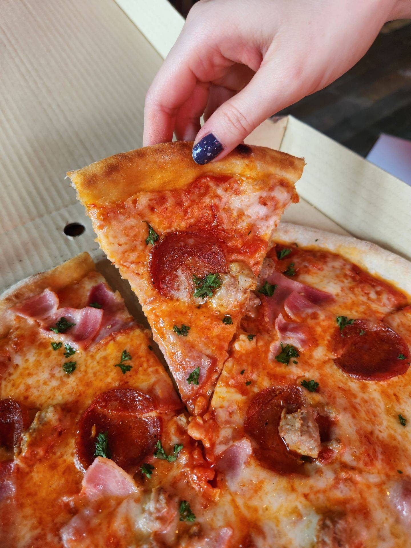 รีวิว Soho Pizza สุขุมวิทซอย 11 - พิซซ่านิวยอร์กสไตล์ มีตั้งแต่ 9 นิ้ว ...