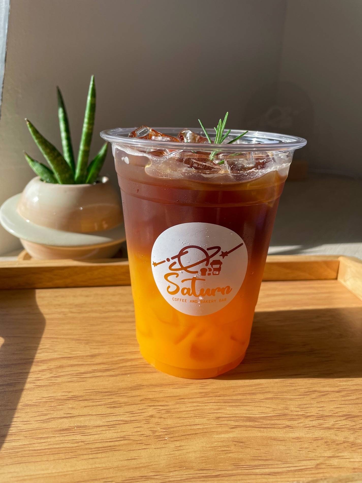 Saturn Coffee and Bakery Bar (มาบตาพุด) - สั่งอาหารเดลิเวอรี | Wongnai ...