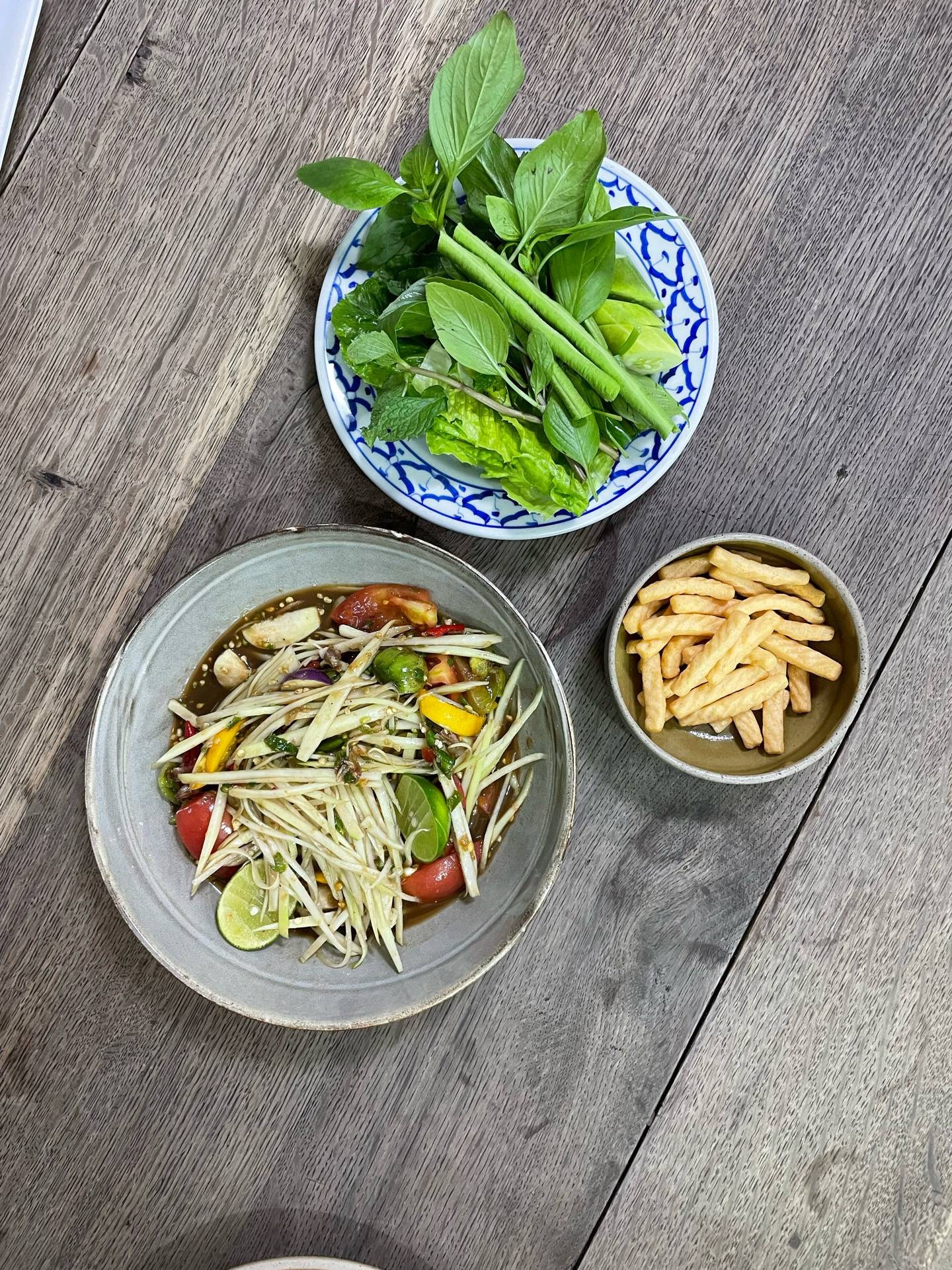 รูป Phed Phed Lhay (เผ็ดเผ็ด หลาย) ตั้งอยู่ที่ ซอยสายลม 1 ถนนพหลโยธิน ...