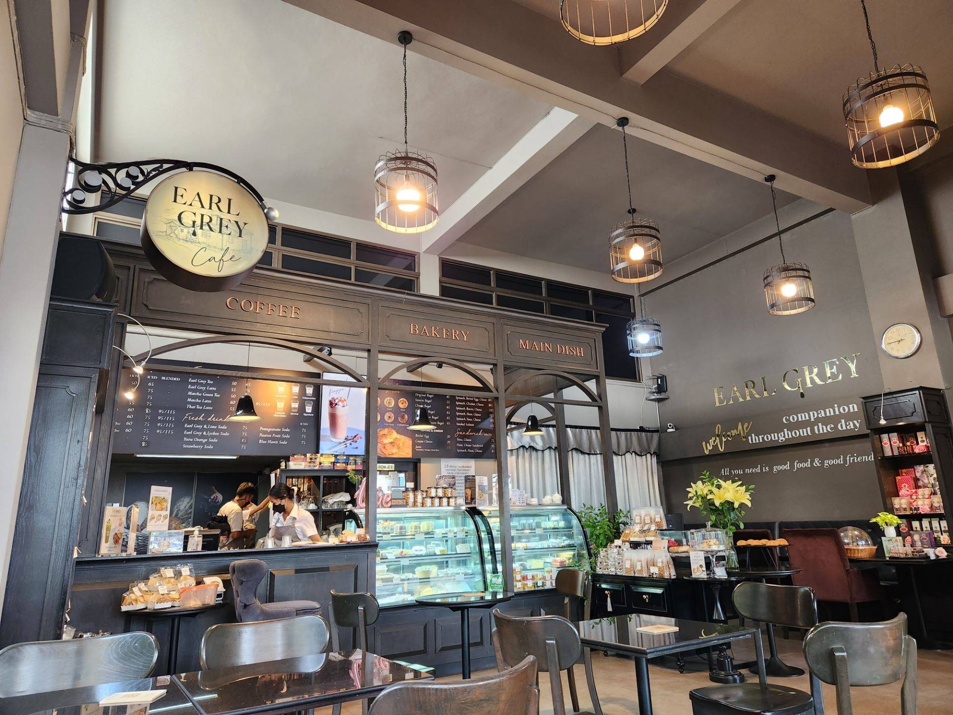 รีวิว Earl Grey Cafe - Bangsaen - ร้านชิว บรรยากาศดี