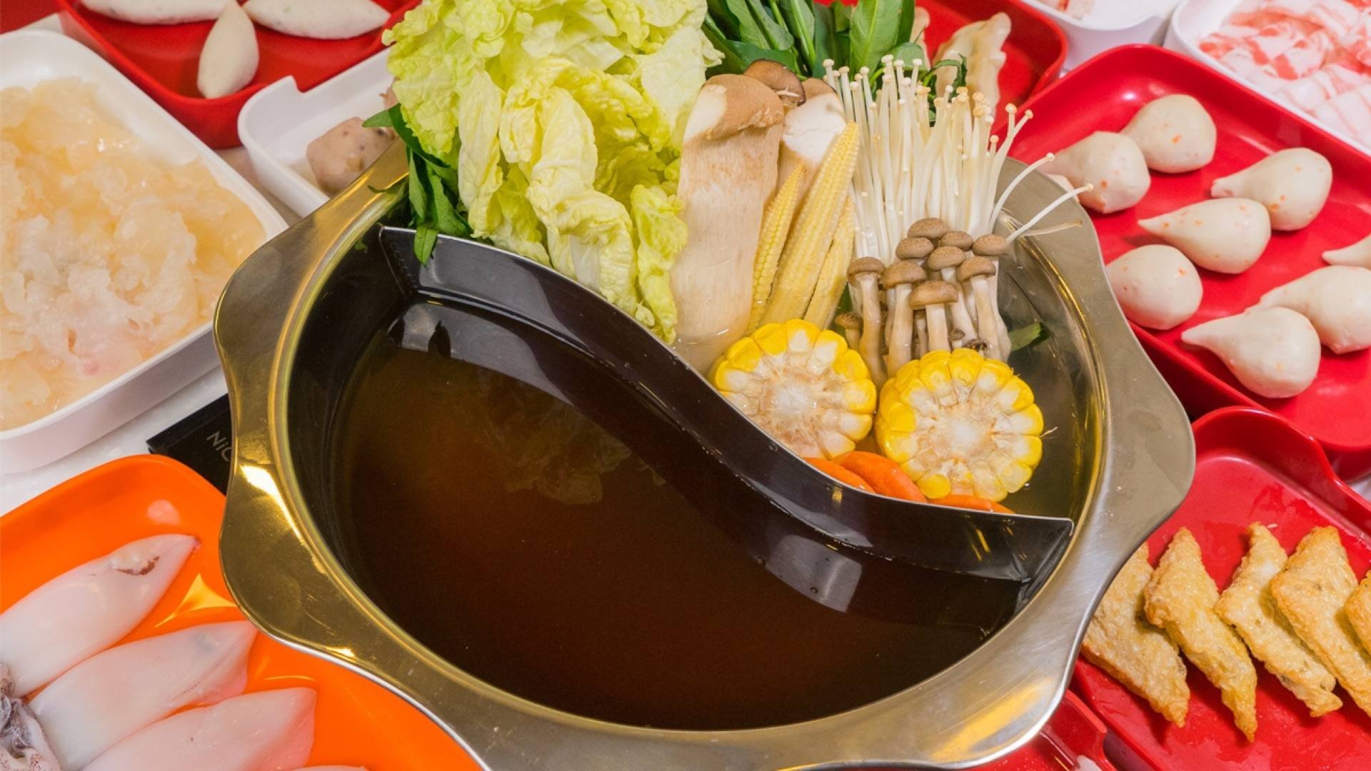 Lucky Suki (ลัคกี้ สุกี้) The ForRest พหลโยธิน - สั่งอาหารเดลิเวอรี ...