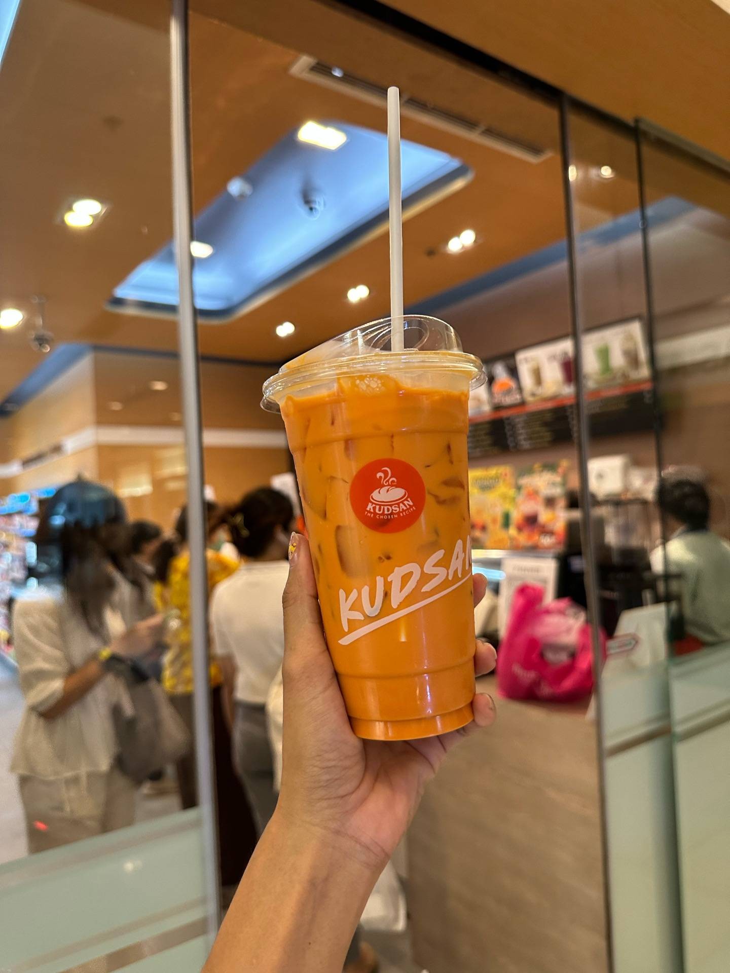 รีวิว Kudsan Bakery & Coffee อาคาร Park Ventures - ร้านคาเฟ่ ใน 7 eleven