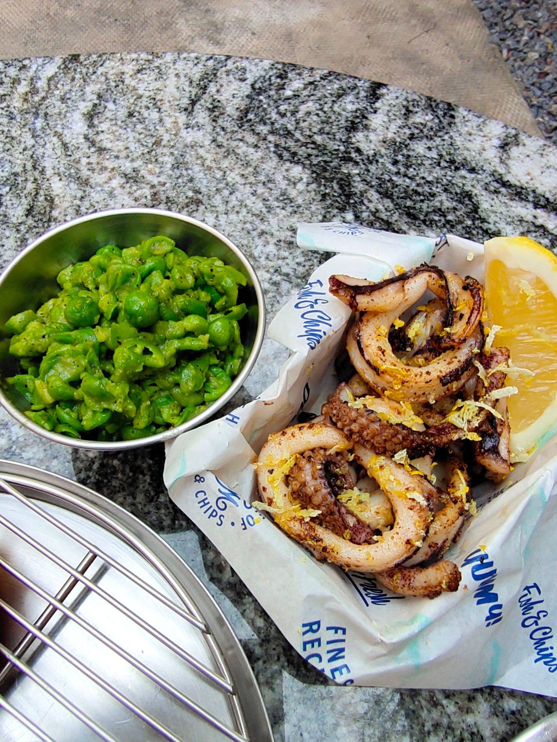 Louisiana Grilled Squid ร้าน Fishmonger - The House of Fish & Chips