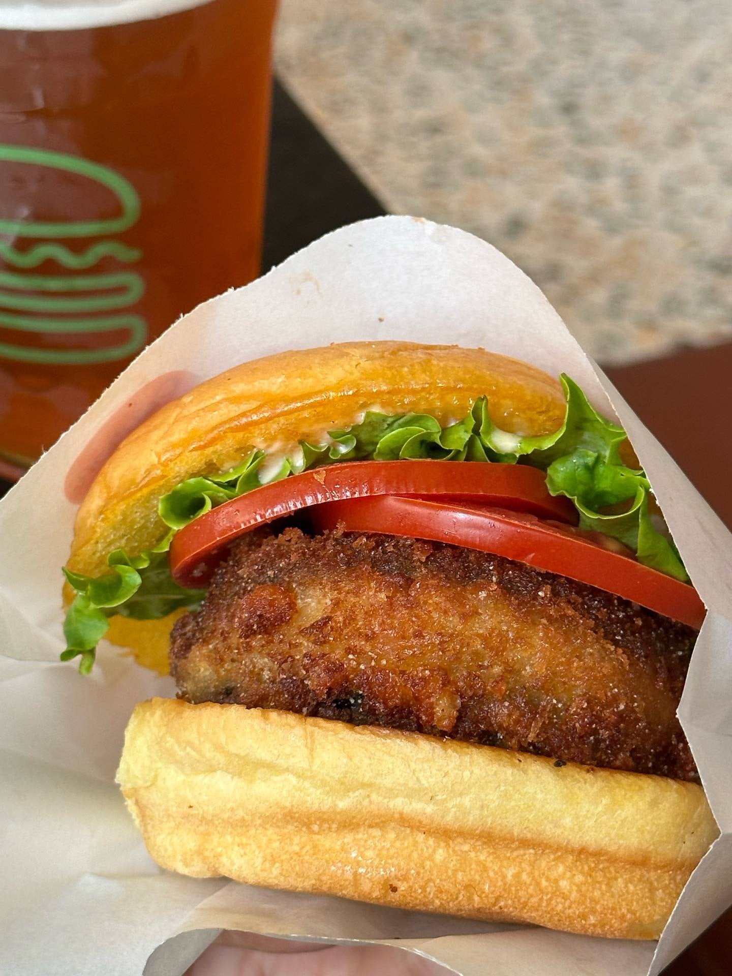รีวิว Shake Shack Thailand - Shake Shack ถึงไทยแลนด์แล้วกรี๊ด!!! - Wongnai