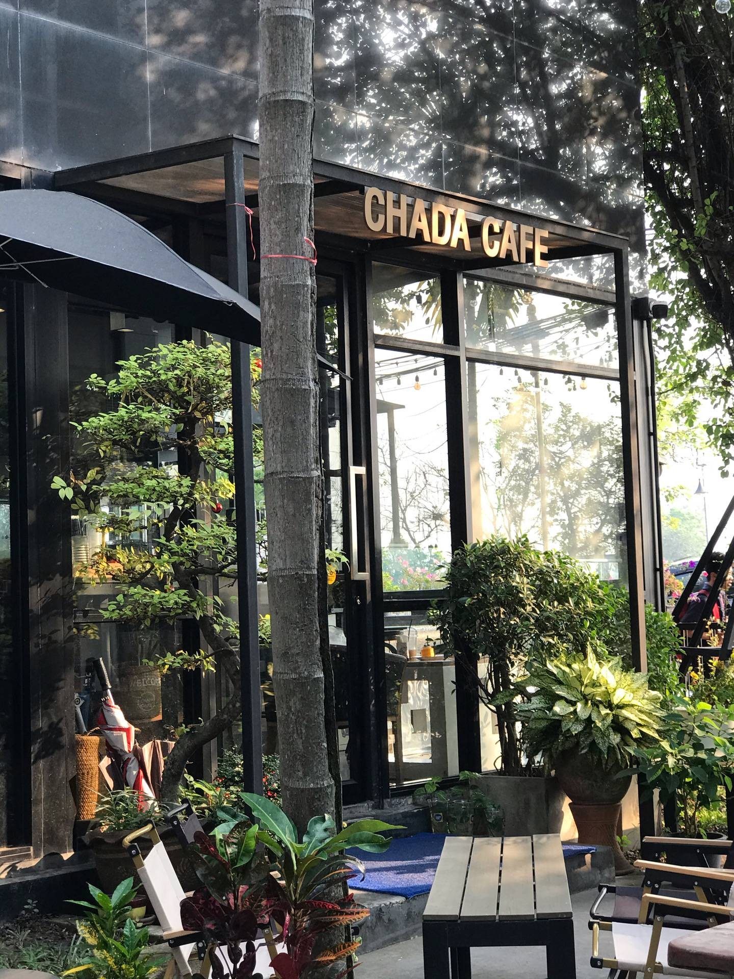 รีวิว Chada Cafe' อุดรธานี - ยามเย็น ลมเย็น ที่ชฎา