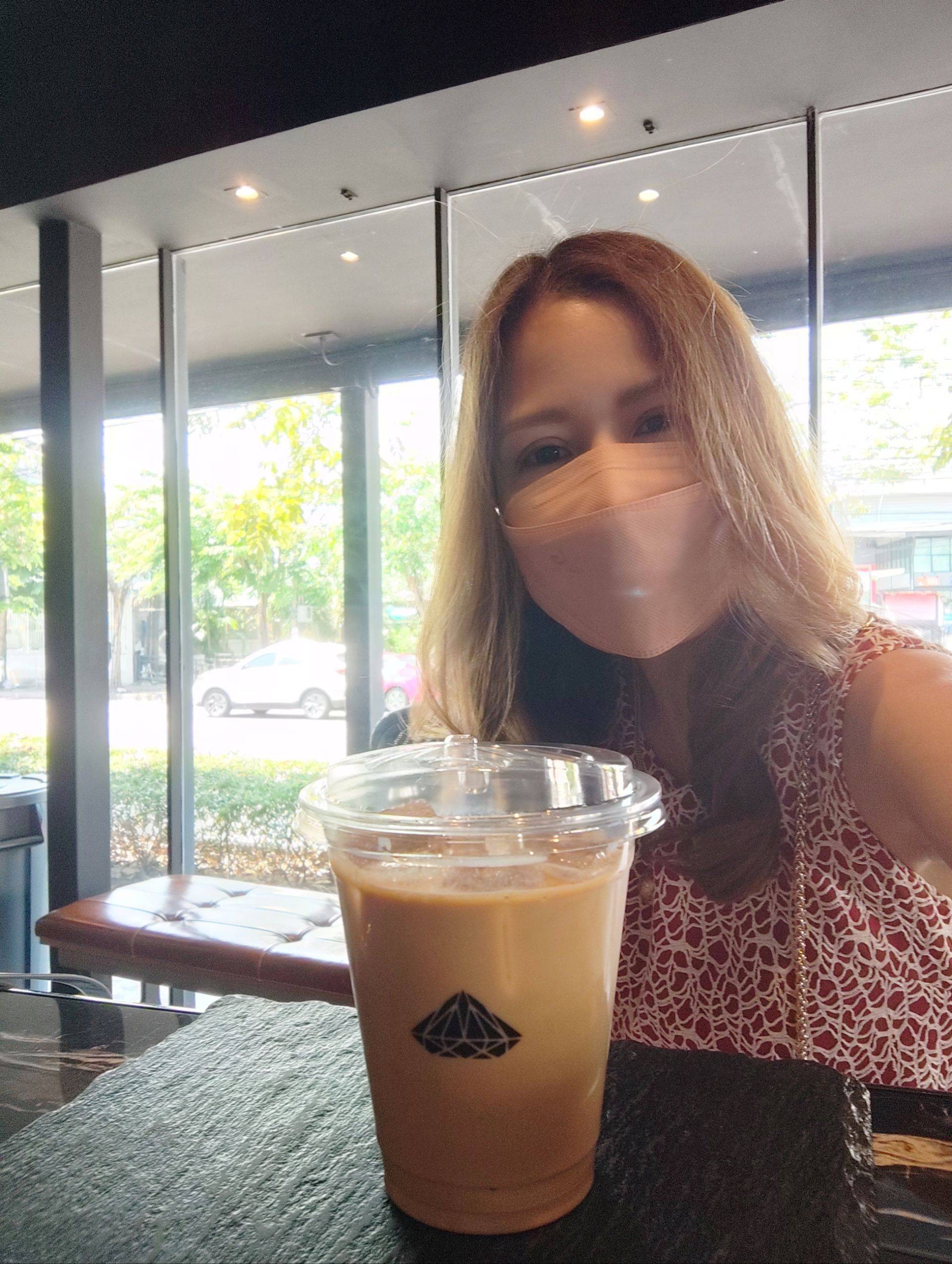 รีวิว Black Diamond Cafe - กาแฟดีย์🧡