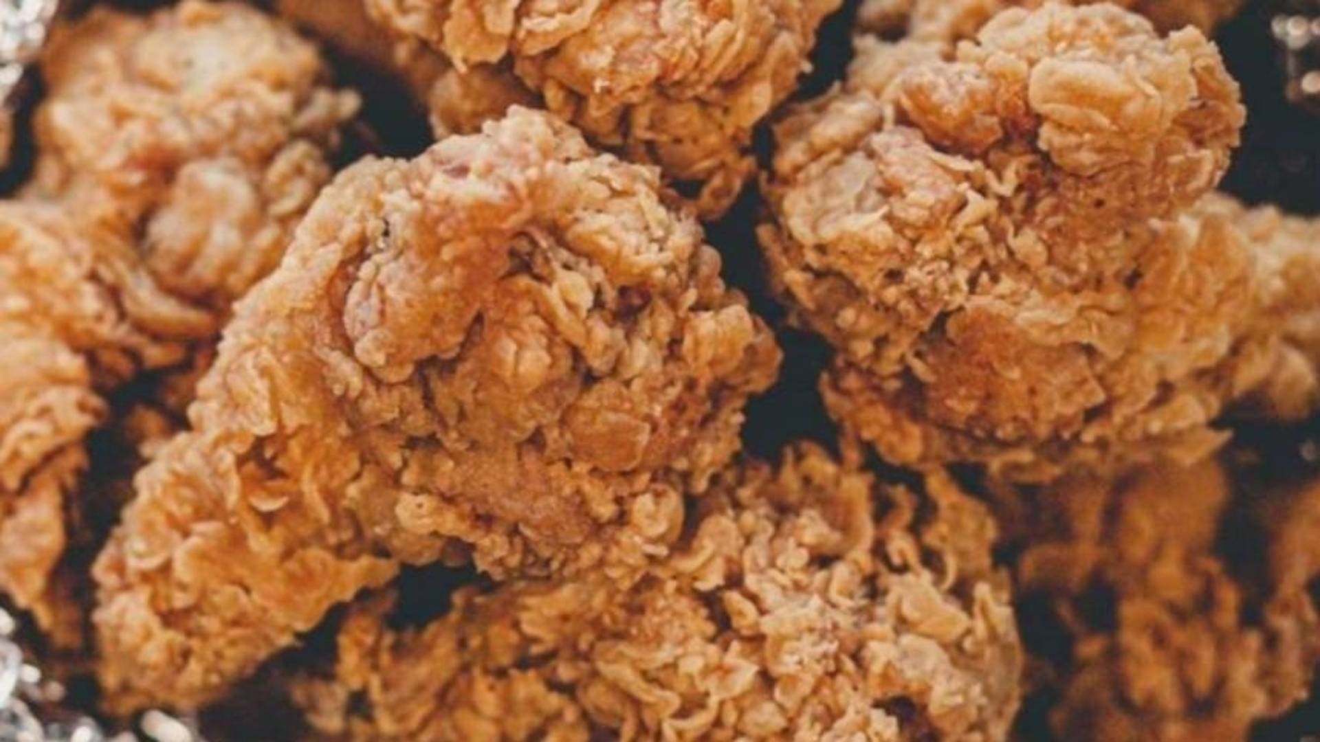 Gu Check chicken ไก่ทอดซอสเกาหลี (สาขาบ้านแพ้ว) บ้านแพ้ว - สั่งอาหารเดล ...