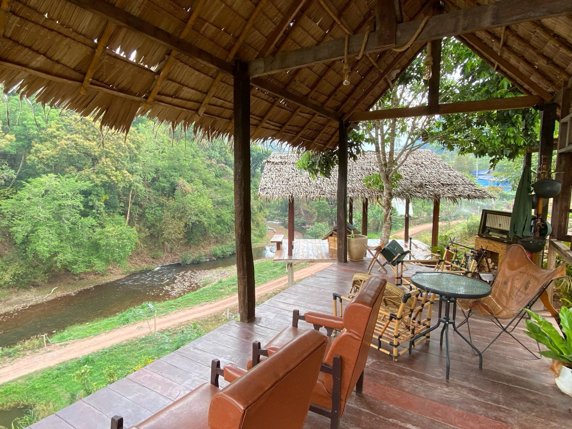 รูป คีรี วารี สะปัน Kiri Vari Restaurant