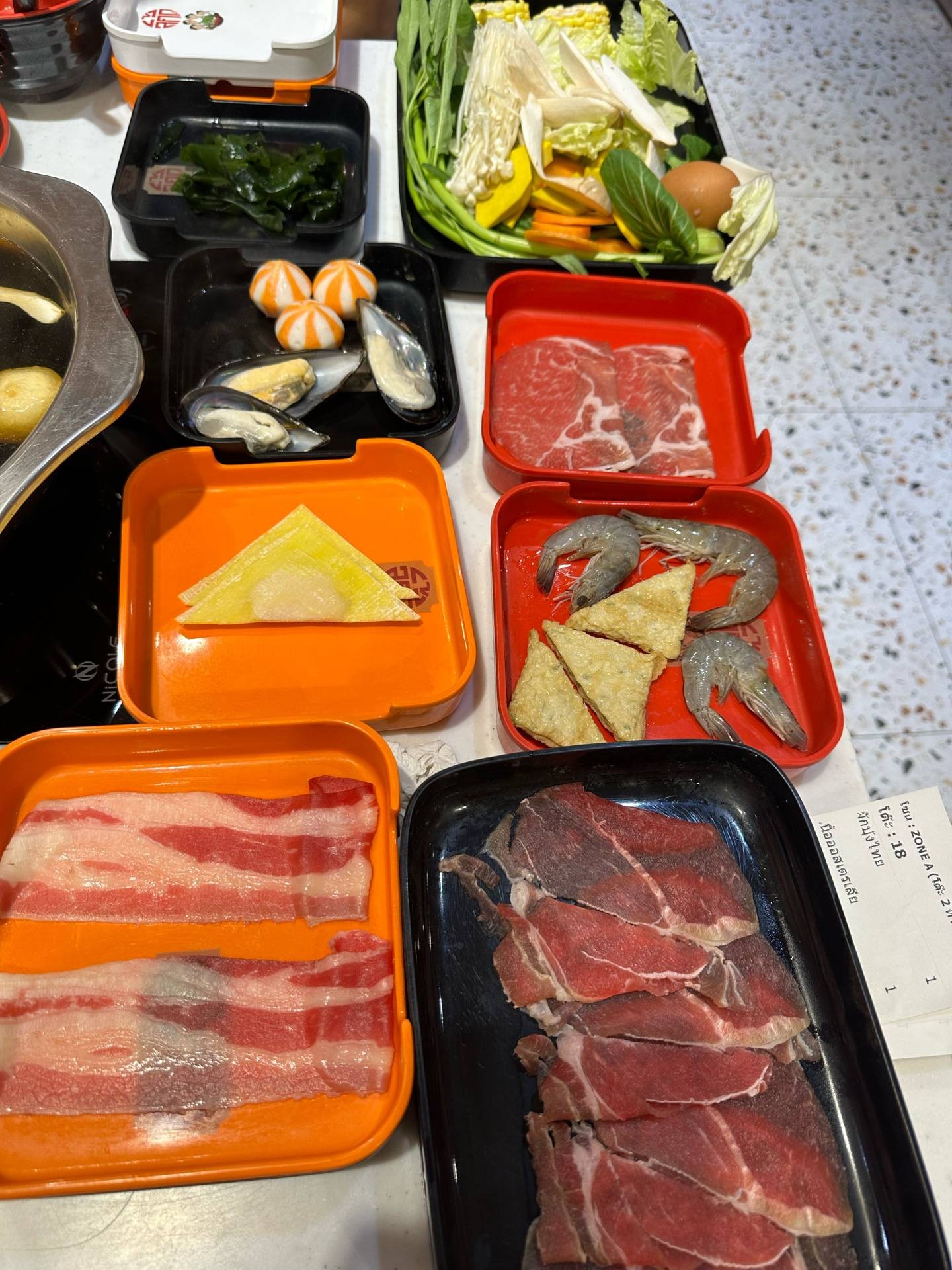 รูป Lucky Suki (ลัคกี้ สุกี้) โลตัส บางนา - Wongnai