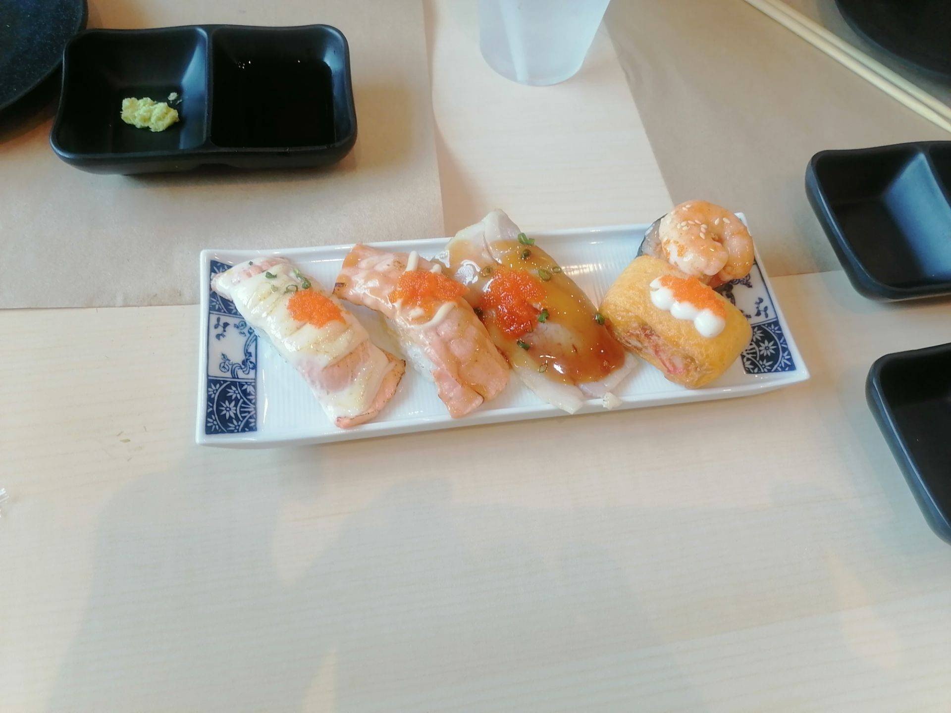 รีวิว KING SUSHI & SASHIMI KING SUSHI&SASHIMI - ร้านสะอาด ราคาเหมาะสม ...