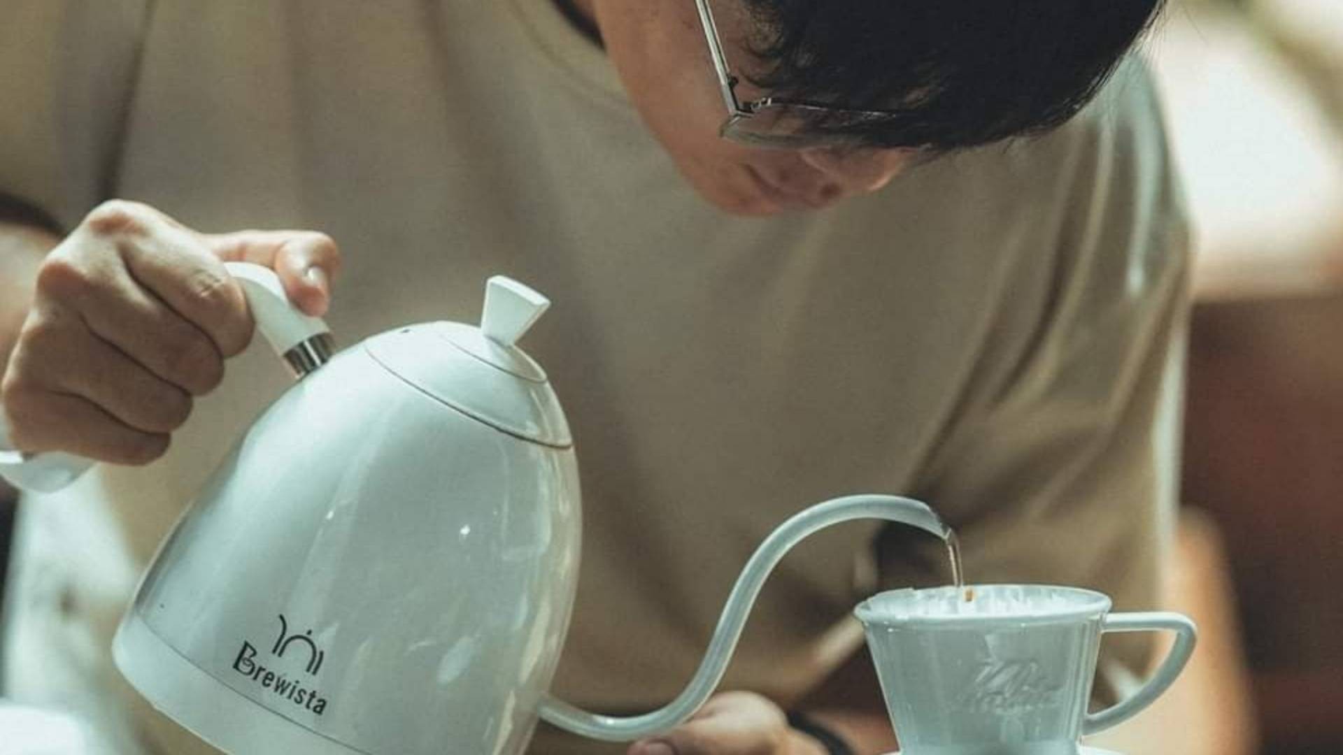 BLUE CRACK : Coffee & Roastery Sukhothai - สั่งอาหารเดลิเวอรี | Wongnai x LINE MAN