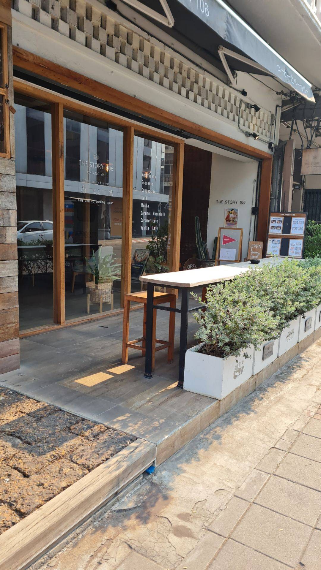 รีวิว THE STORY 106 - Breakfast + co-working space