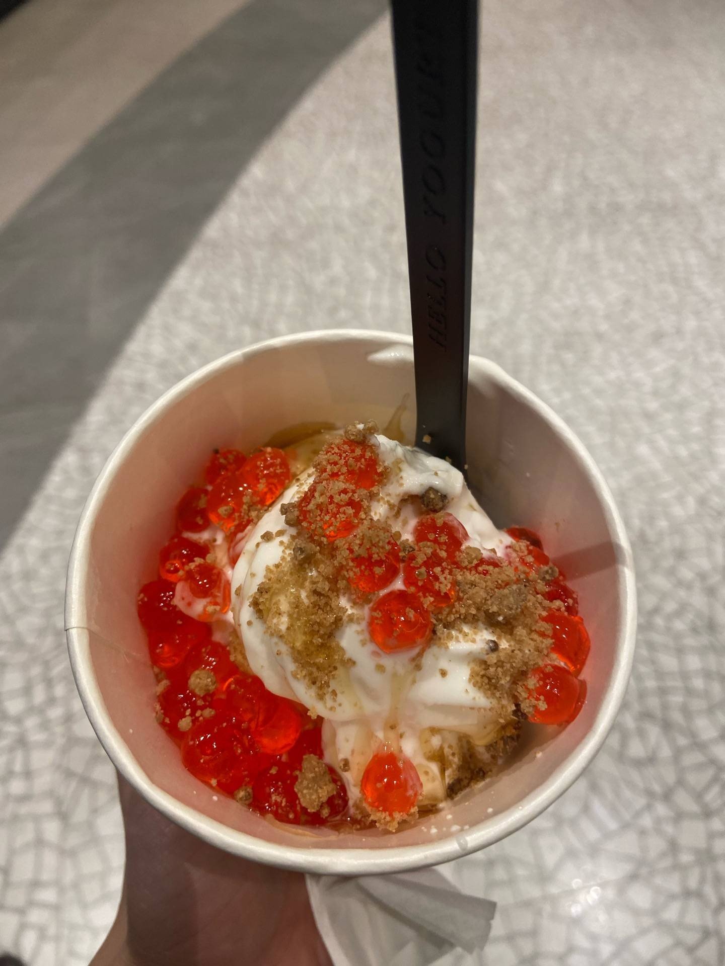 รีวิว Hello Yogurt สยามพารากอน - Hello Yoghurt กลับมาเปิดร้านใหม่ที่ ...